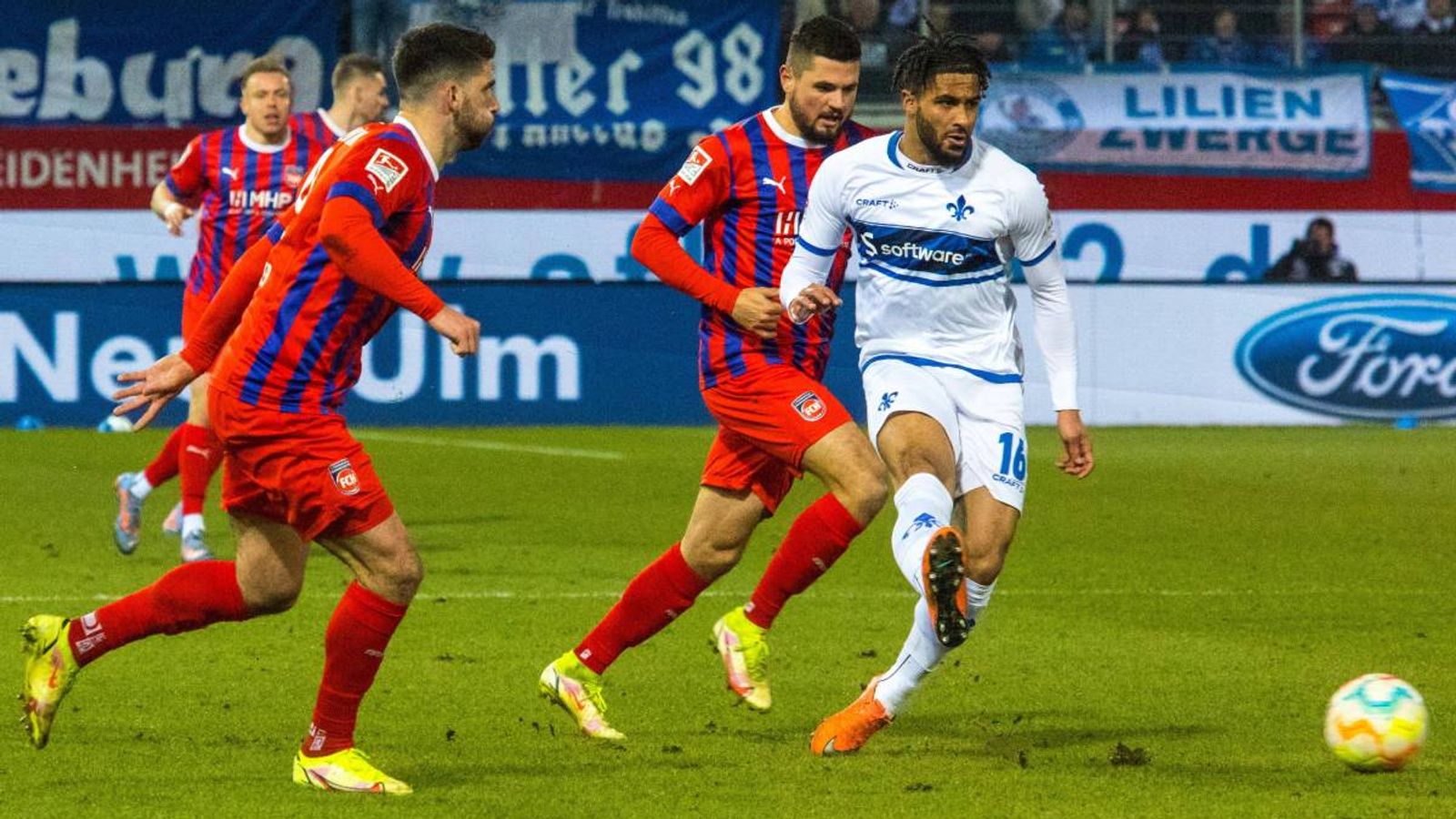 Bundesliga: Bayern, BVB & Co. - BL-Spielplan 2023/24 auf einen Blick ...