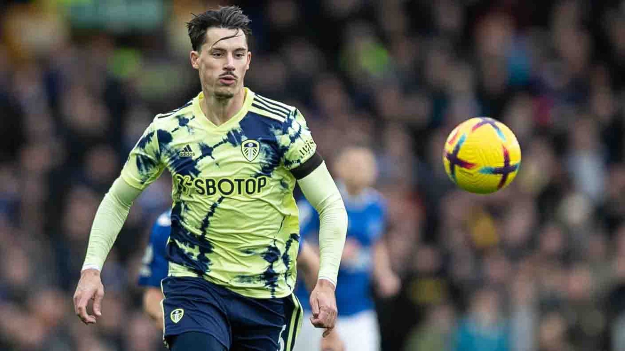 Eintracht Frankfurt holt Robin Koch von Leeds United | Transfer Centre ...