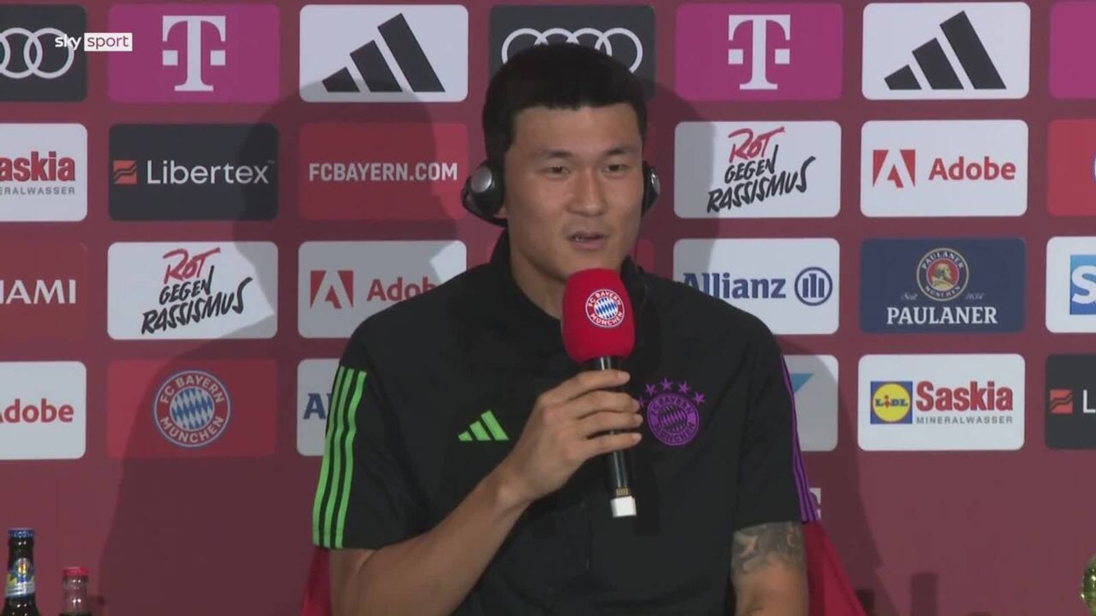 FC Bayern: Komplette Vorstellung von Kim Min-jae im VIDEO | Fußball ...