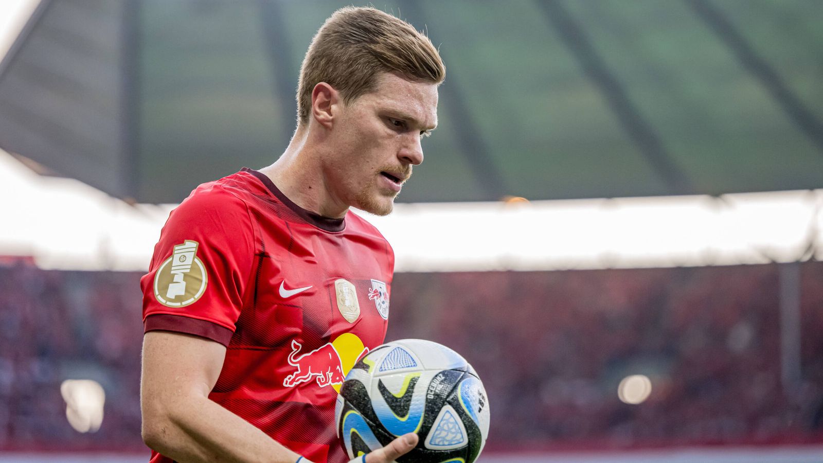 RB Leipzig: Halstenberg erwägt Rückkehr zu Hannover 96 | Fußball News ...