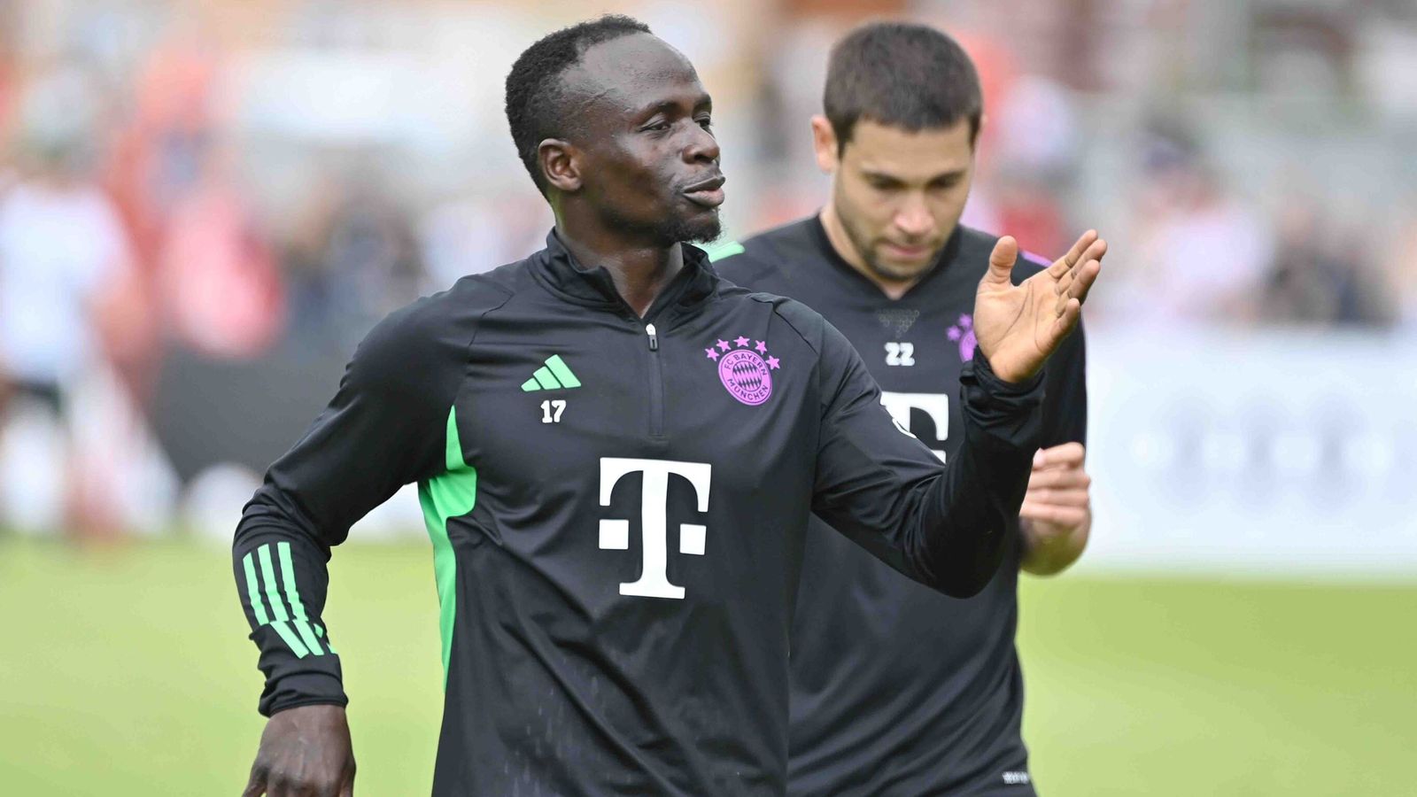 FC Bayern: Elber über Sadio Mane, Min-jae Kim und Harry Kane | Fußball ...