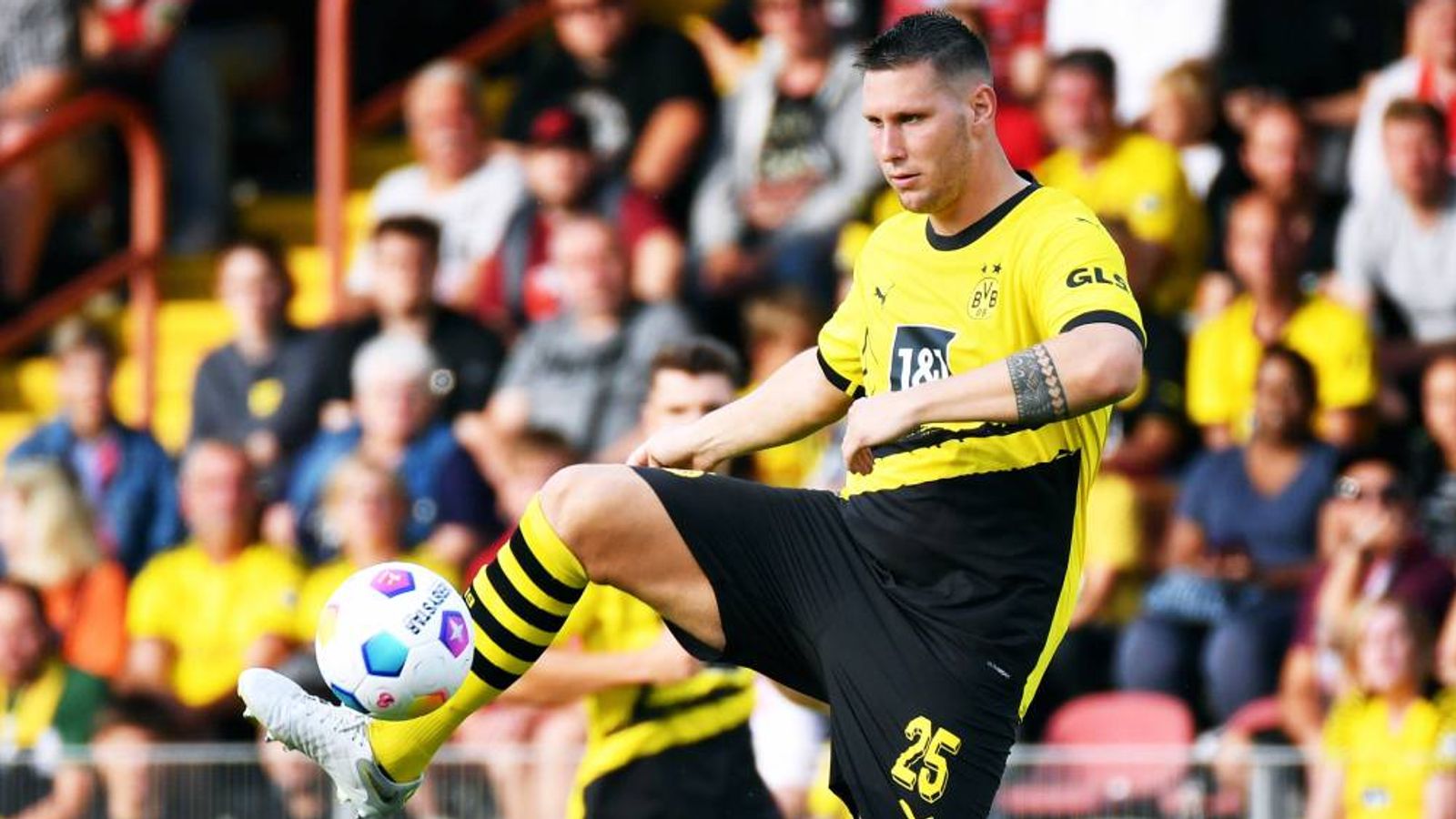 Borussia Dortmund Niklas Süle Spricht über Kritik Von Hansi Flick