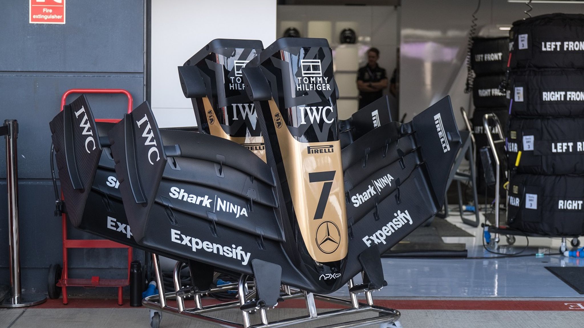 Formel 1: Brad Pitt & APXGP mischen sich unter die F1-Teams in ...