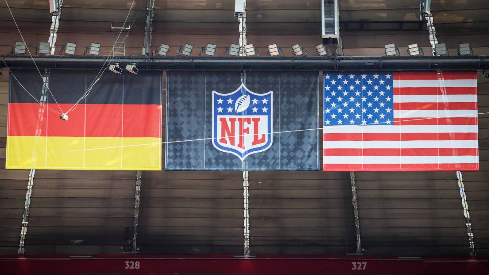 DFB geht Kooperation mit NFL-Team New England Patriots ein | Fußball ...