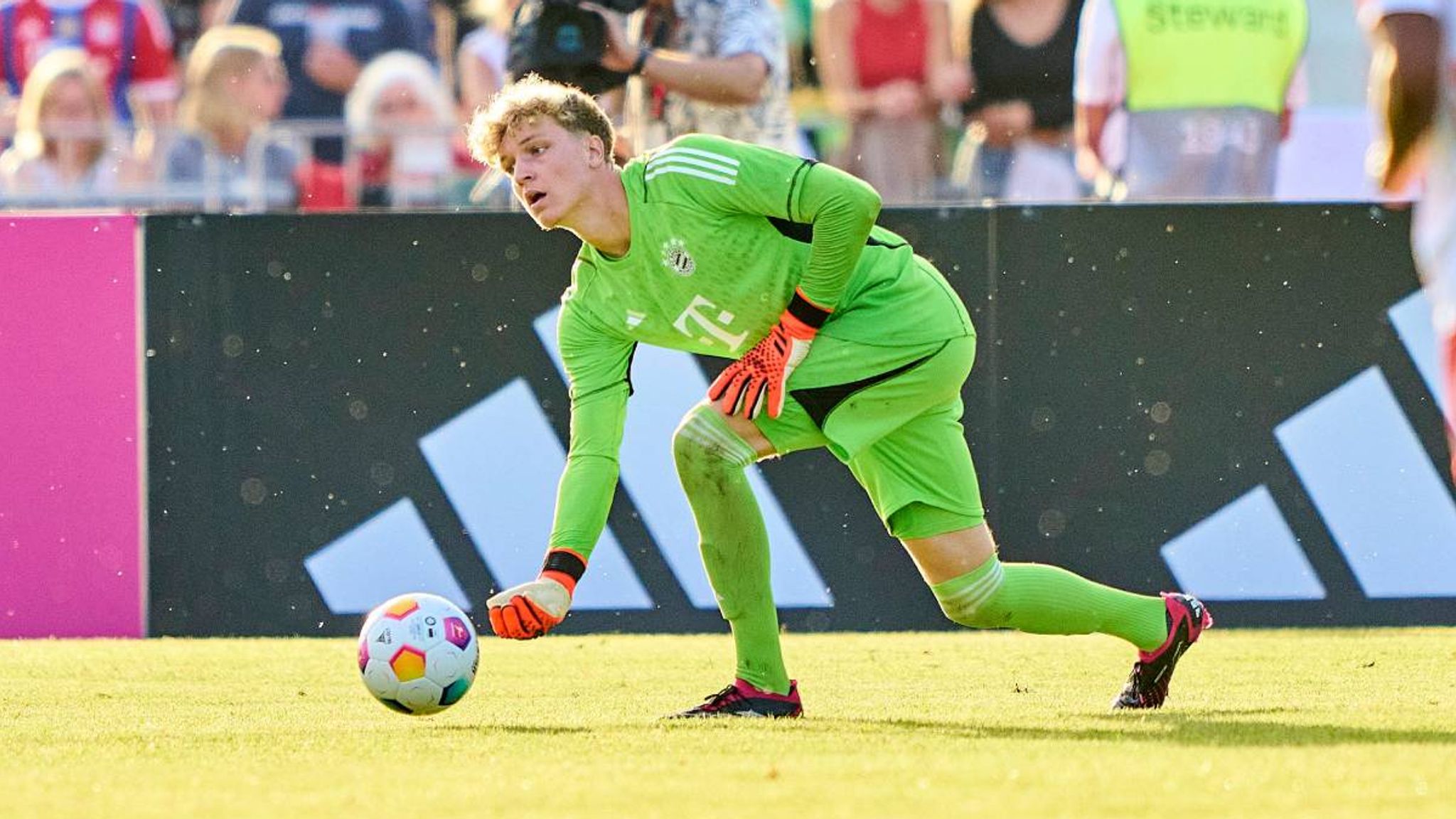 FC Bayern Transfer News: Johannes Schenk an Preußen Münster verliehen ...