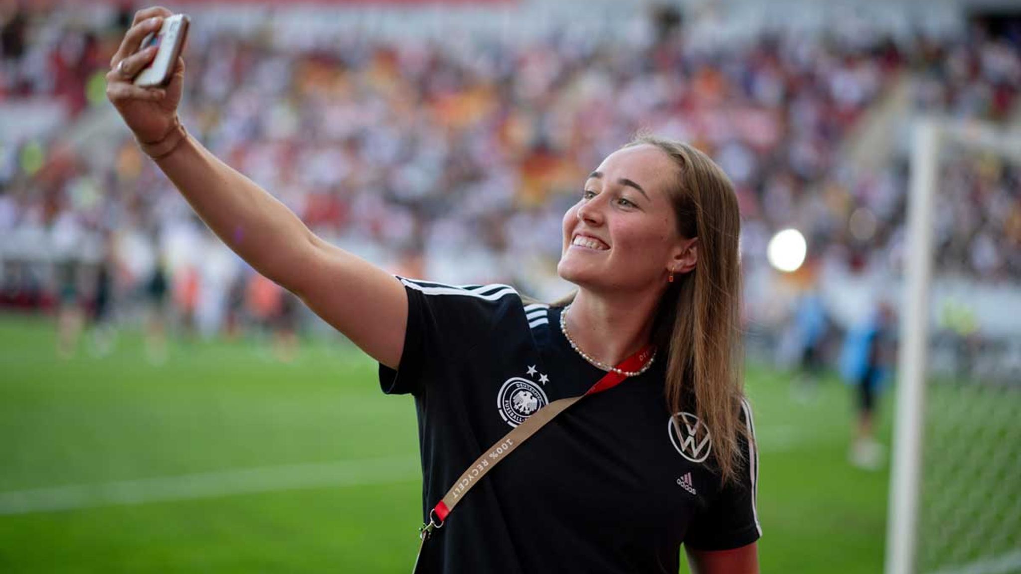 DFB-Frauen: Felicitas Rauch im Interview über WM in Australien ...