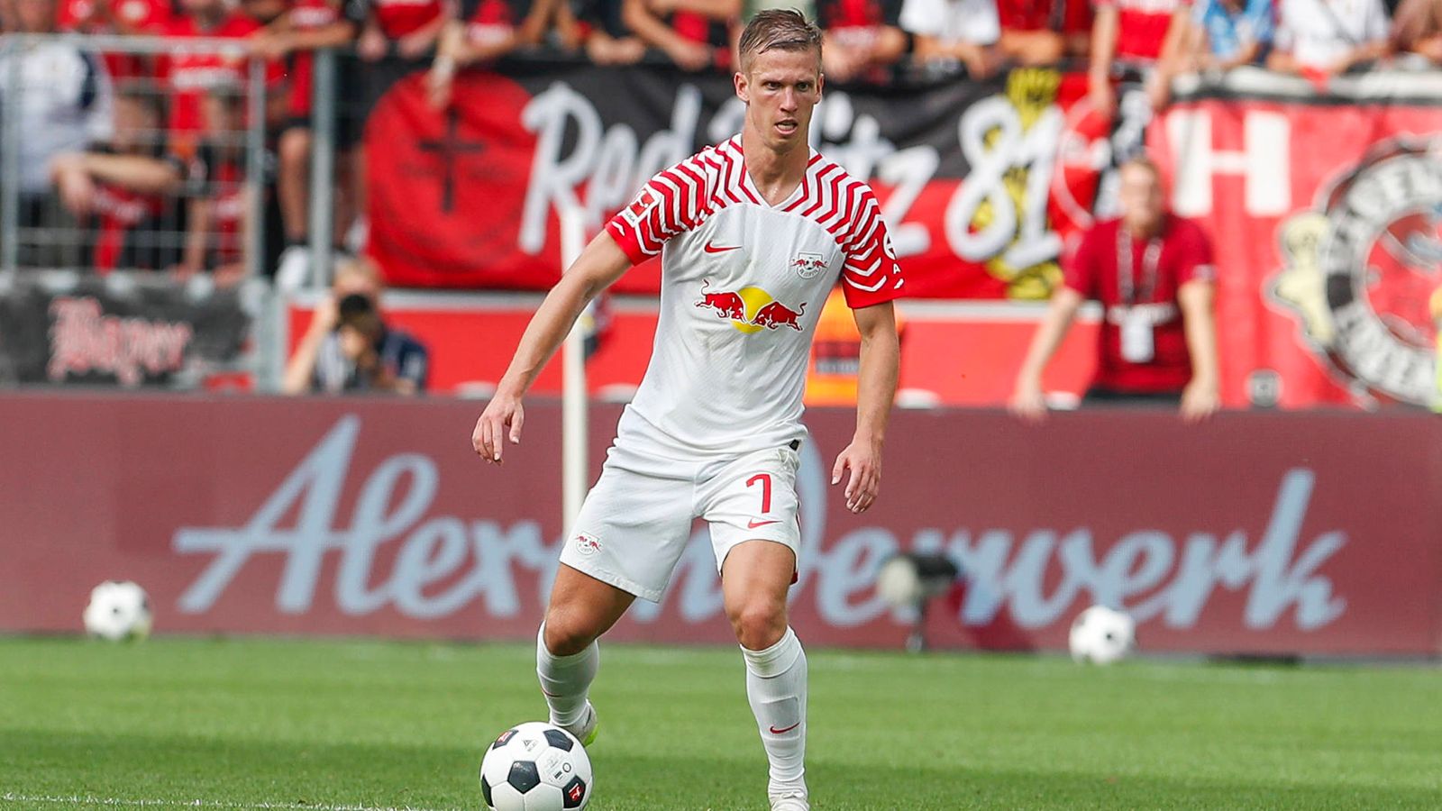 Die Kicker Elf des Tages bei skysport.de || Das sind die besten Spieler ...