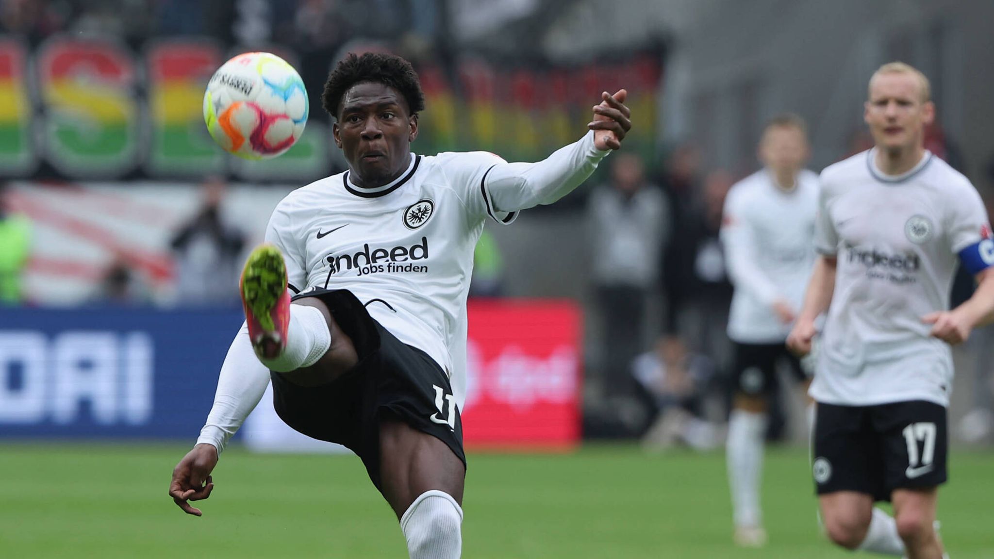 Bundesliga: Köln will Faride Alidou von Eintracht Frankfurt | Transfer ...