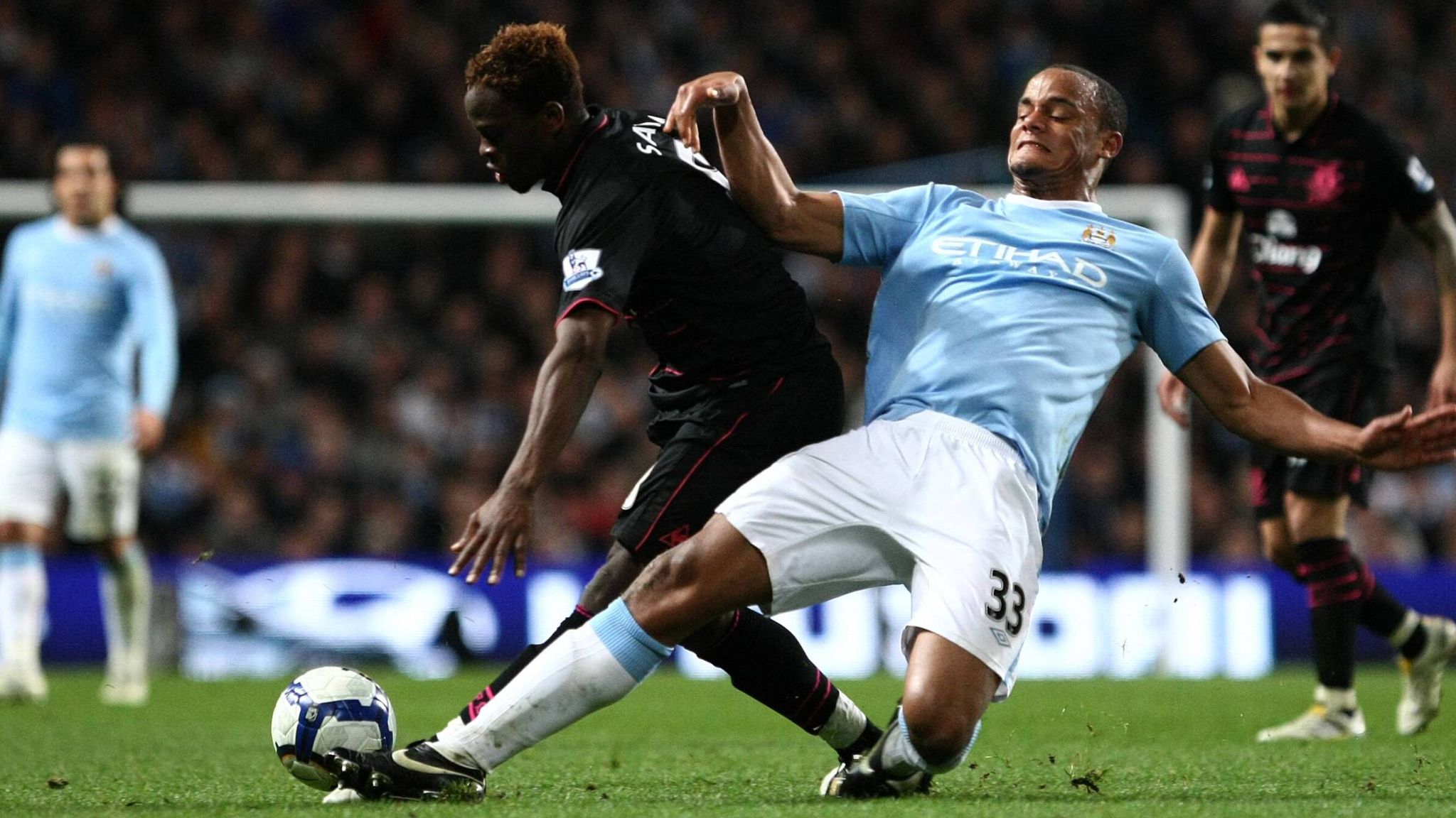 Fußball: Didi Hamann im Interview über Bundesliga, FC Bayern, Premier League & Sky | Fußball ...