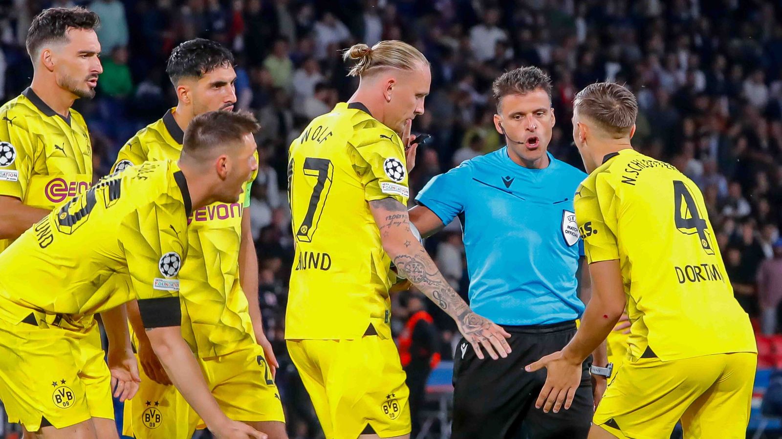 Champions League: Mats Hummels kritisiert Schiedsrichter nach PSG-Pleite - die Stimmen | Fußball ...