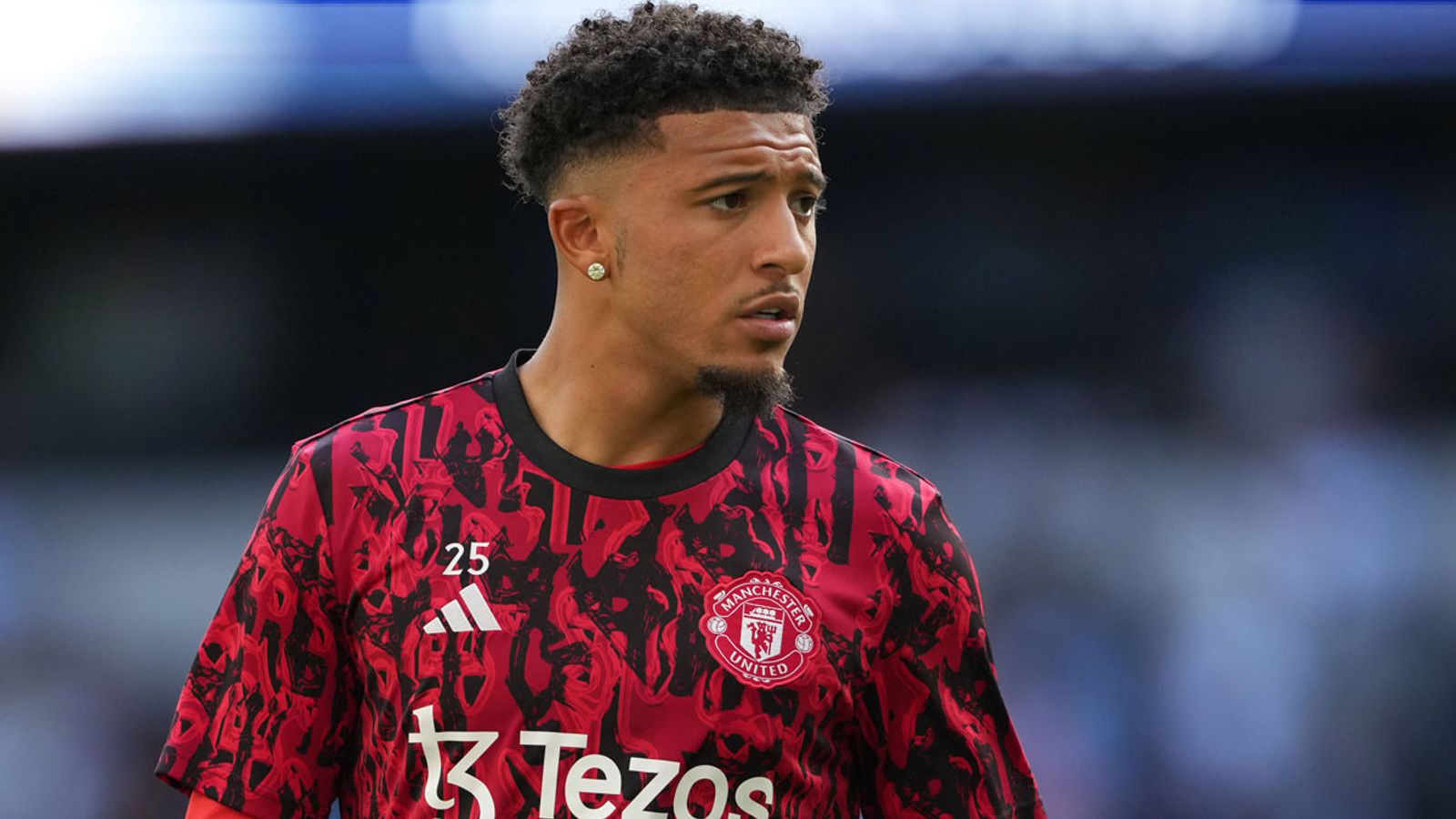 Manchester United: Jadon Sancho reagiert auf Ausbootung | Fußball News ...