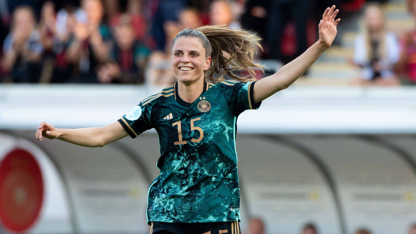 Fußball: Sellner ist schwanger | Fußball News | Sky Sport