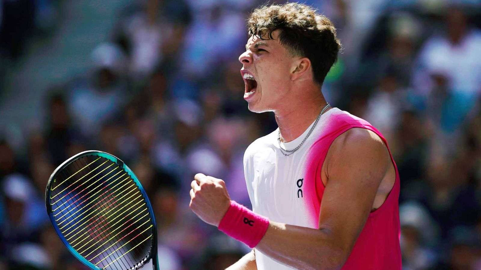 US Open: Publikumsliebling Ben Shelton stürmt mit Rekordaufschlägen ins ...