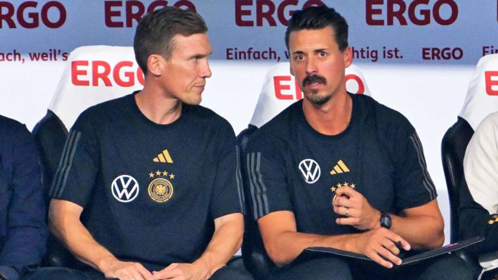 Dfb Wolf Und Wagner Könnten Lösung Bei Suche Nach Bundestrainer Sein