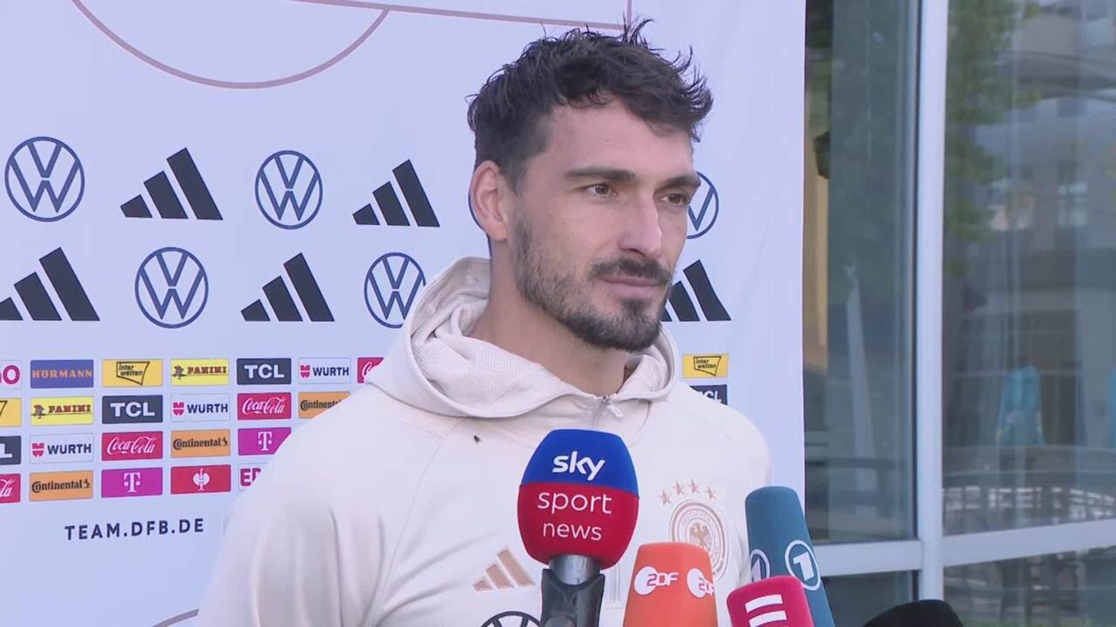 DFB-Team: Hummels berichtet über erfolgshungrigen Nagelsmann | Fußball ...