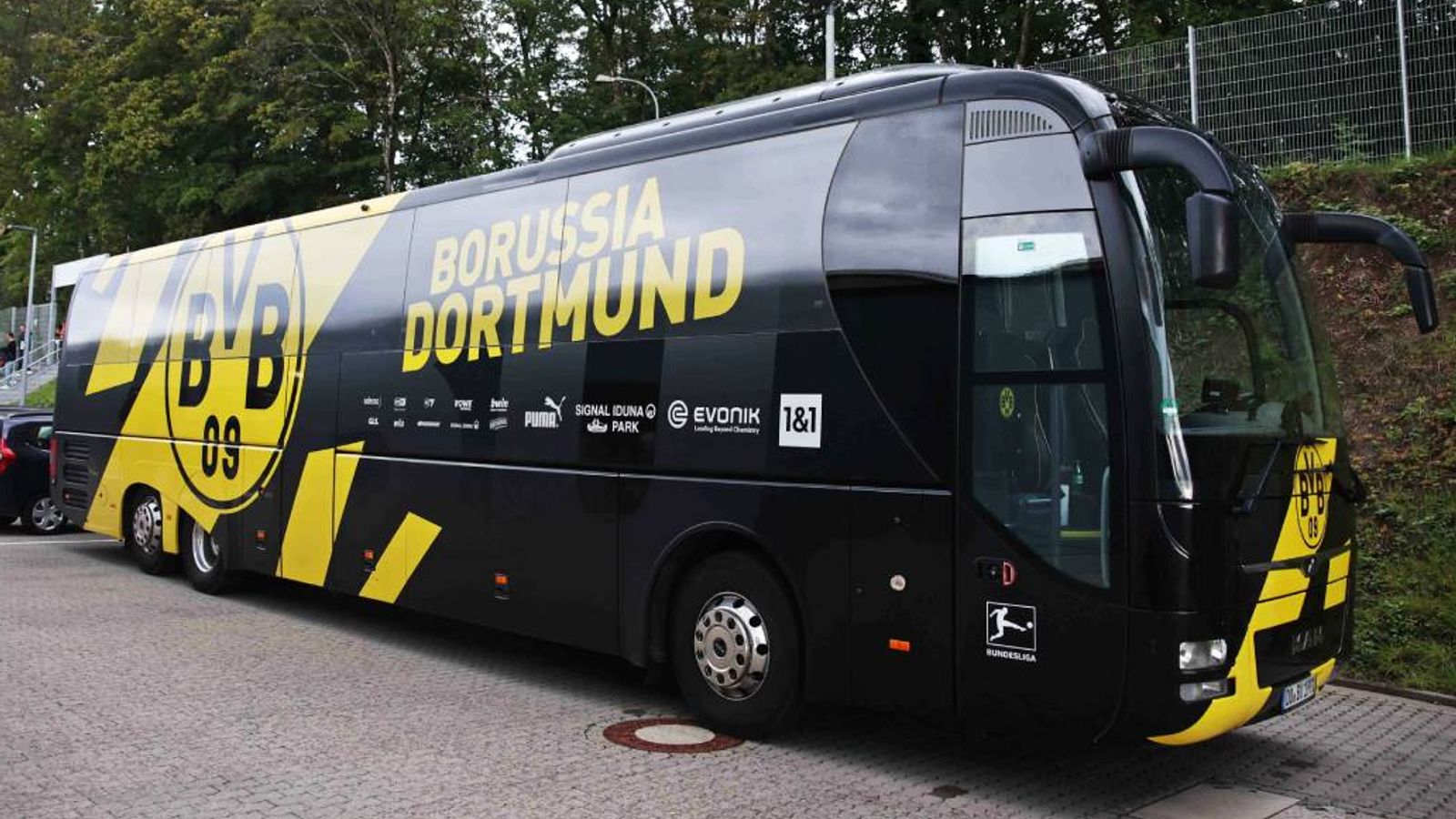 BVB-Busfahrer erklärt Strafzettel in Newcastle | Fußball News | Sky Sport