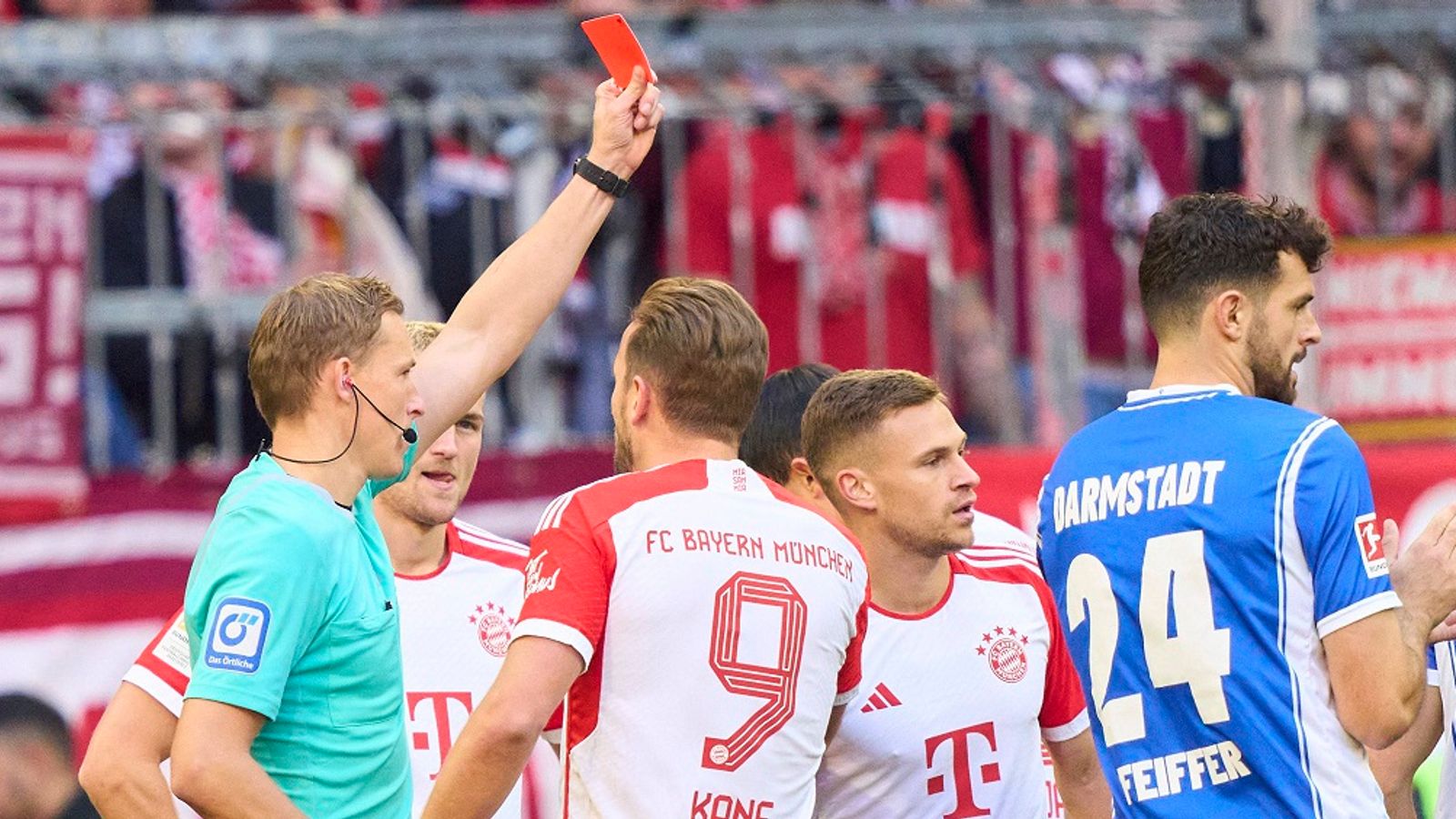 Kimmich vom FC Bayern nach Roter Karte für zwei Spiele gesperrt ...