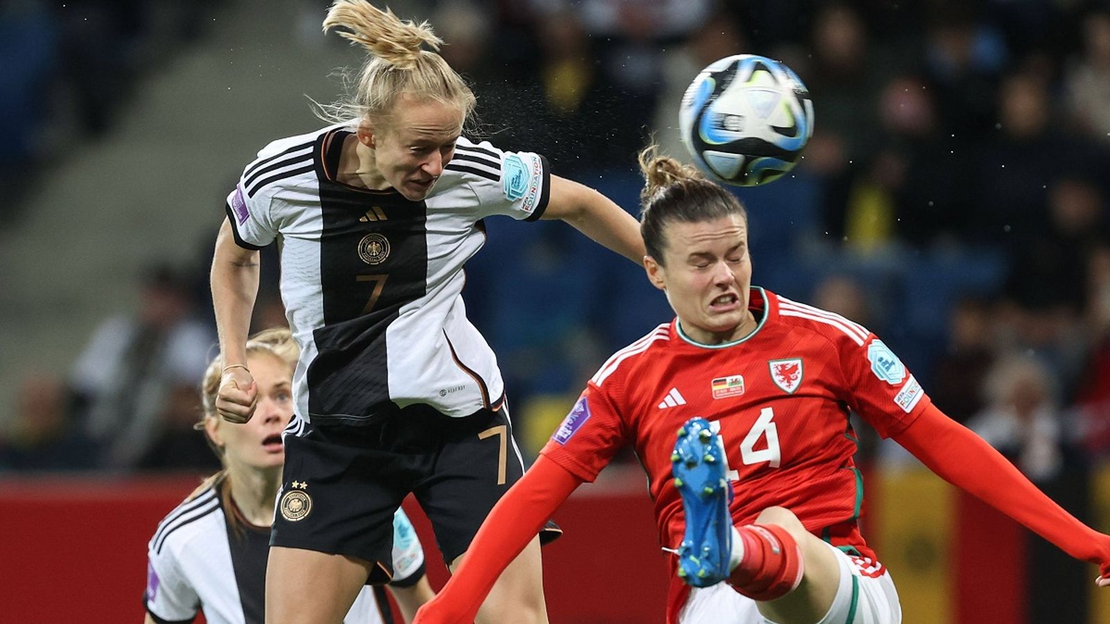Frauen-Nationalmannschaft bezwingt Wales im ersten Spiel unter Interimstrainer Hrubesch ...