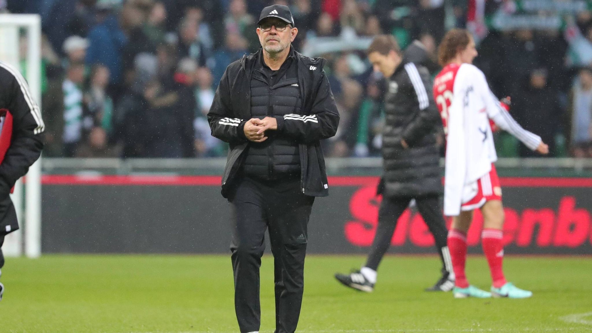 Union Berlins Trainer Urs Fischer erhält Rückendeckung von Oliver Ruhnert | Fußball News | Sky Sport