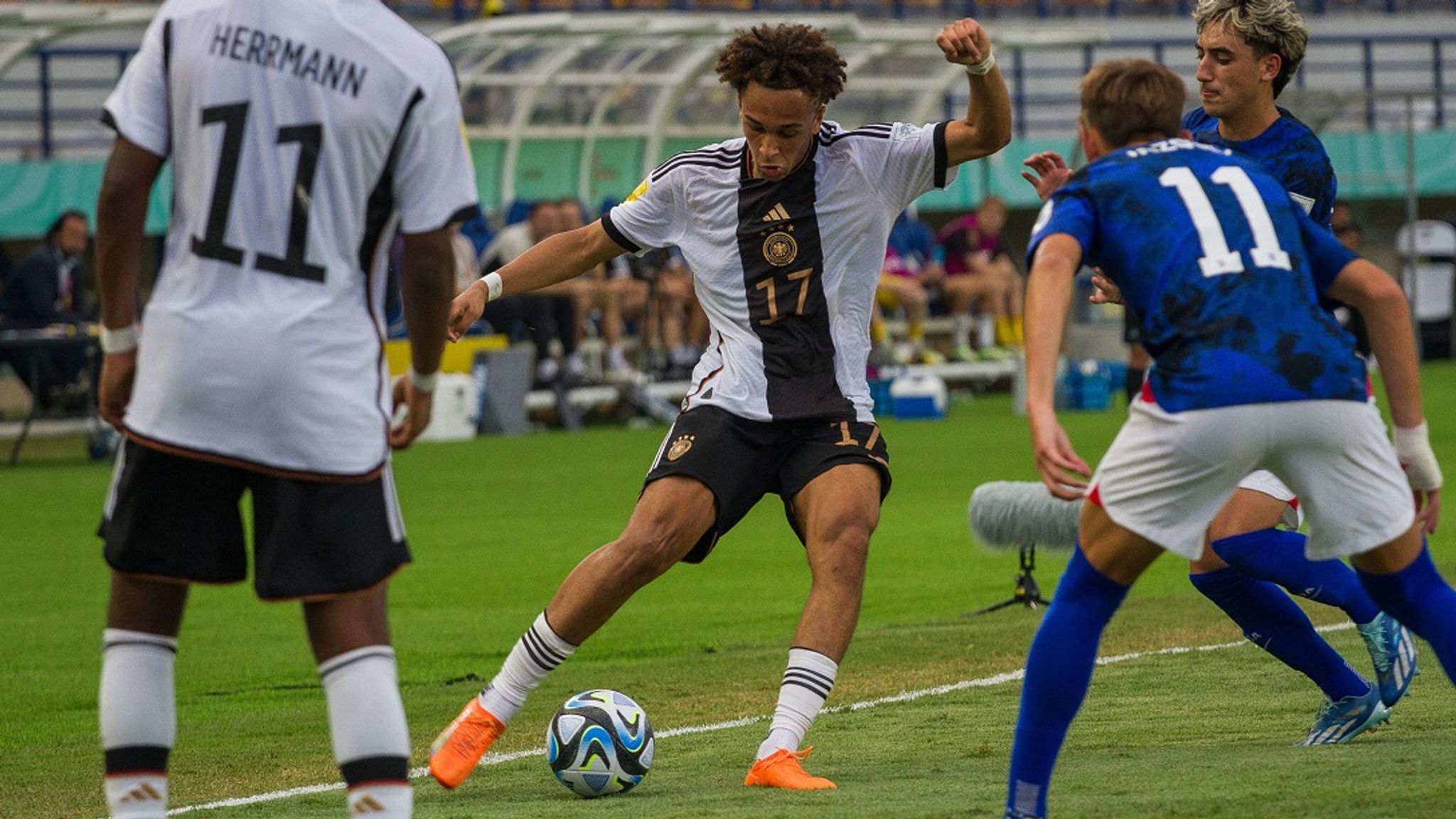 Die DFB-Spieler der U17-WM im Kurzporträt vor dem Finale gegen Frankreich | Fußball News | Sky Sport