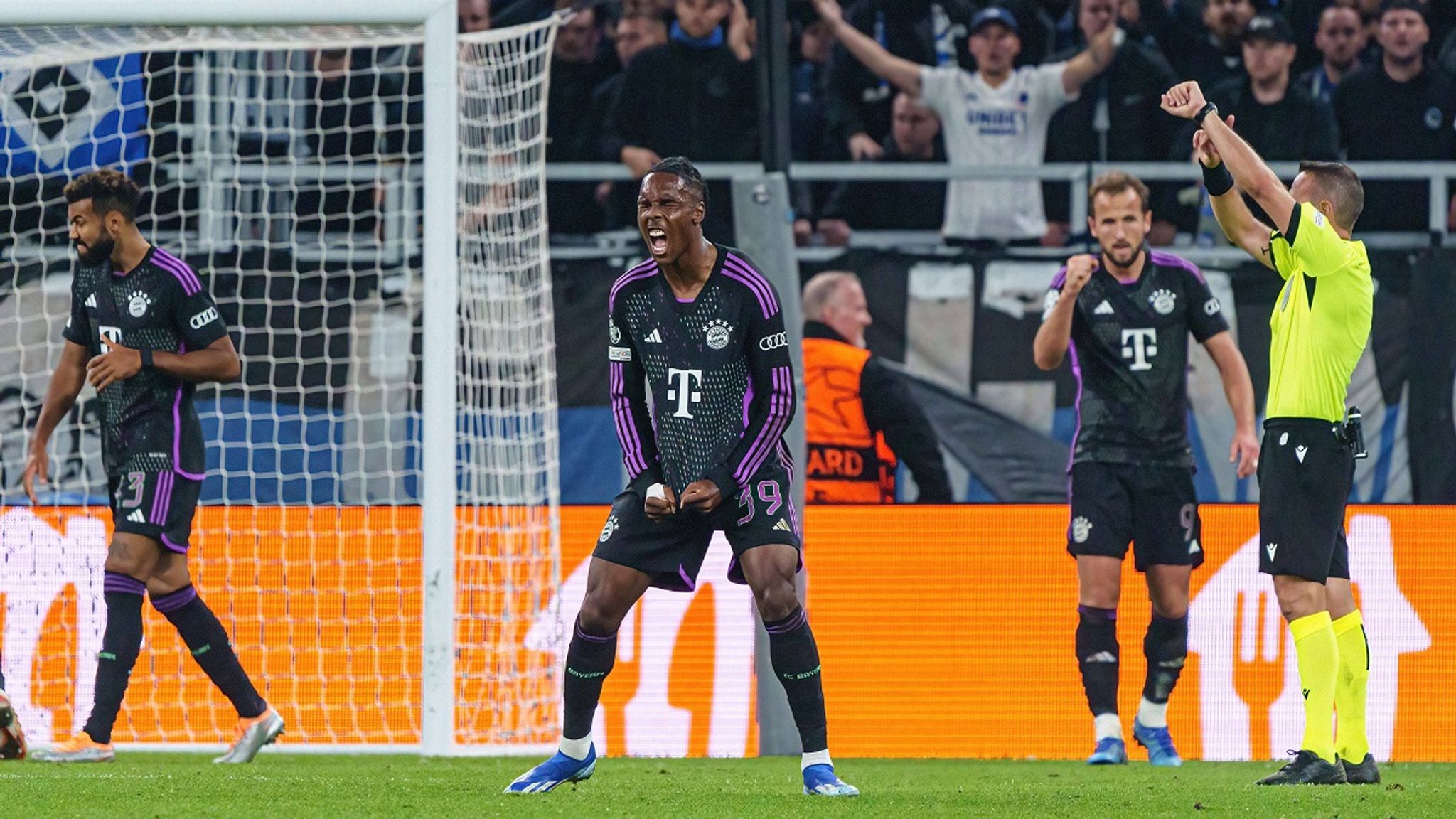 FC Bayern gegen FC Kopenhagen HEUTE LIVE: Alle Infos zur Übertragung im TV & Stream | Fußball ...