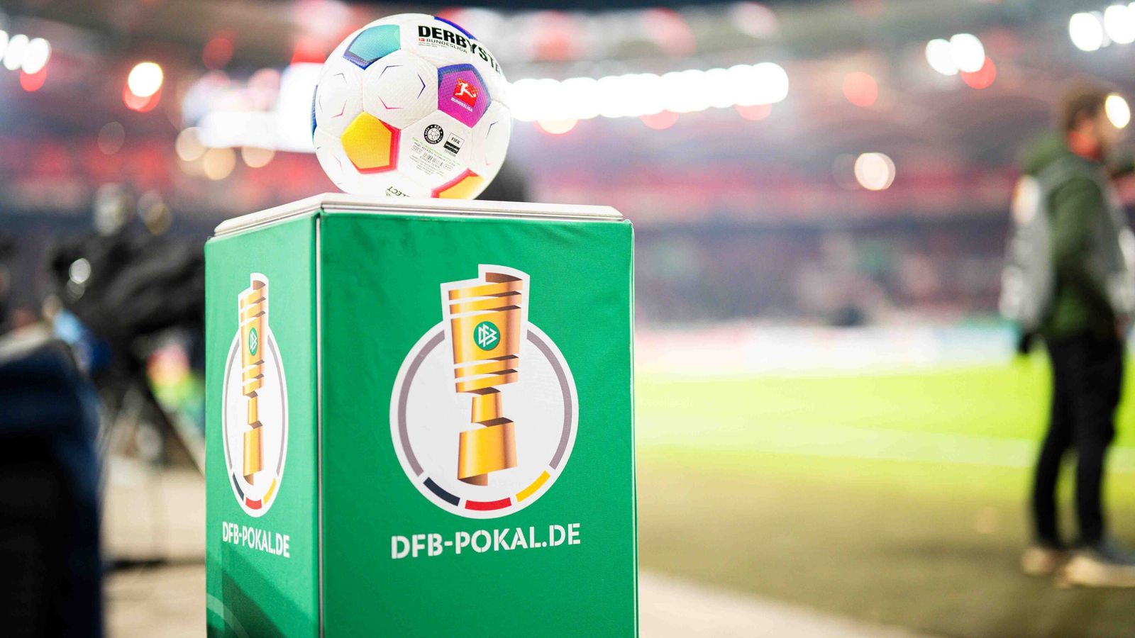 Leverkusen, Gladbach & Co.: Auslosung DFB-Pokal Viertelfinale im Liveblog | Fußball News | Sky Sport