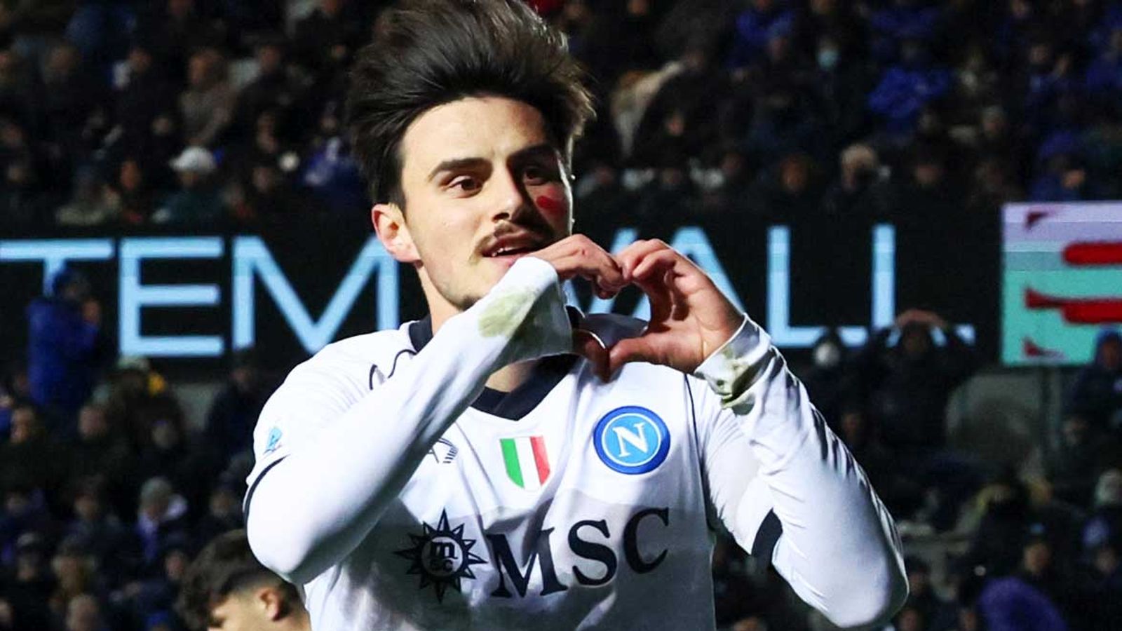 Eljif Elmas kostet RB Leipzig rund 23 Millionen Euro Ablöse | Transfer ...