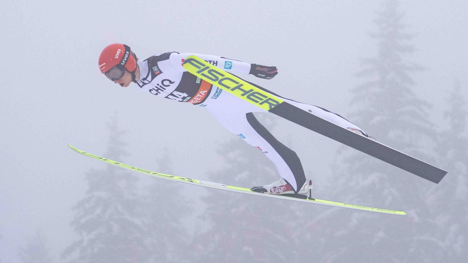Karl Geiger holt den ersten deutschen Weltcupsieg der Skispringer ...