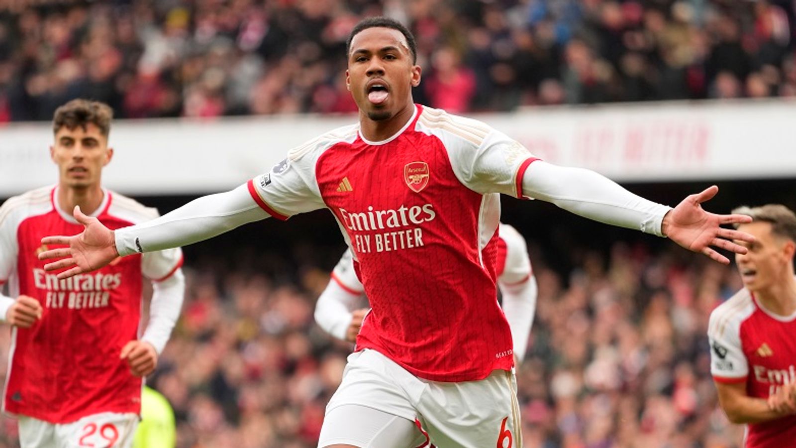 FC Arsenal besiegt Crystal Palace im Derby und hält Anschluss an die ...