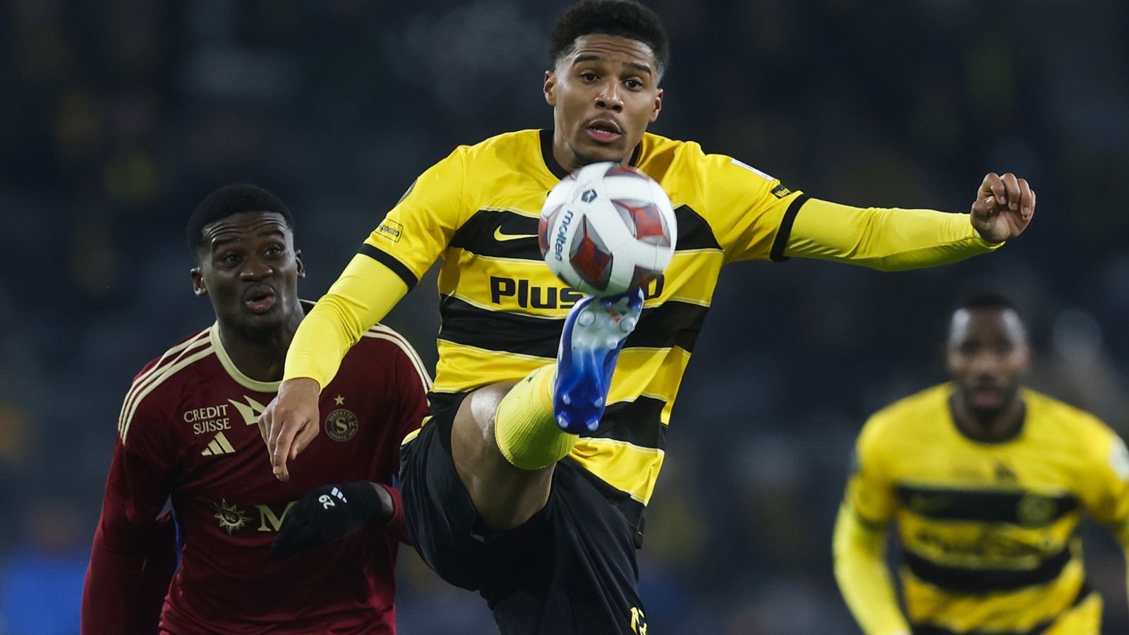 Aurele Amenda einig mit Eintracht Frankfurt - Transfer steht bevor ...