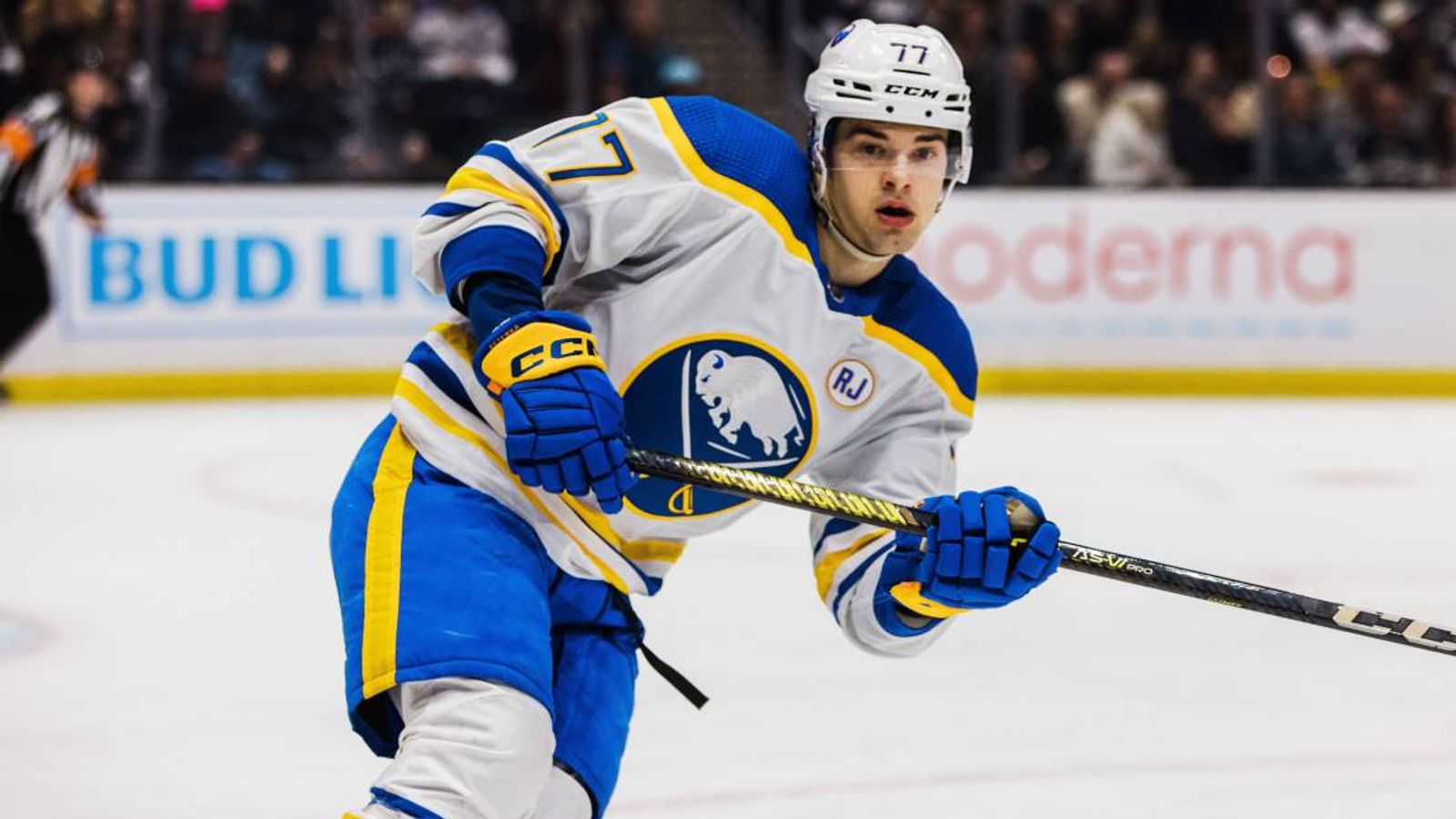 Buffalo Sabres gewinnen mit John-Jason Peterka gegen Los Angeles | NHL ...