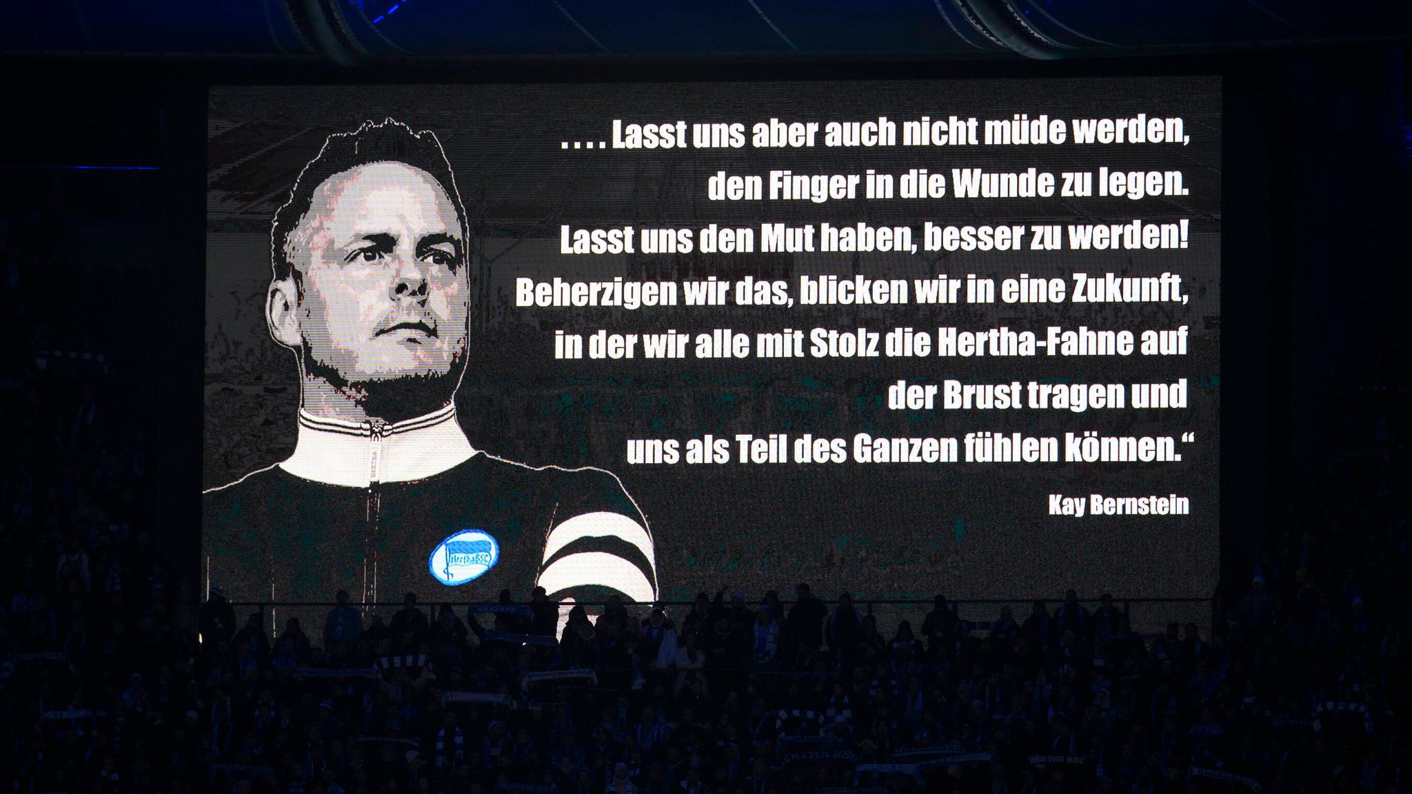Hertha-Fans gedenken noch einmal Kay Bernstein | Fußball News | Sky Sport