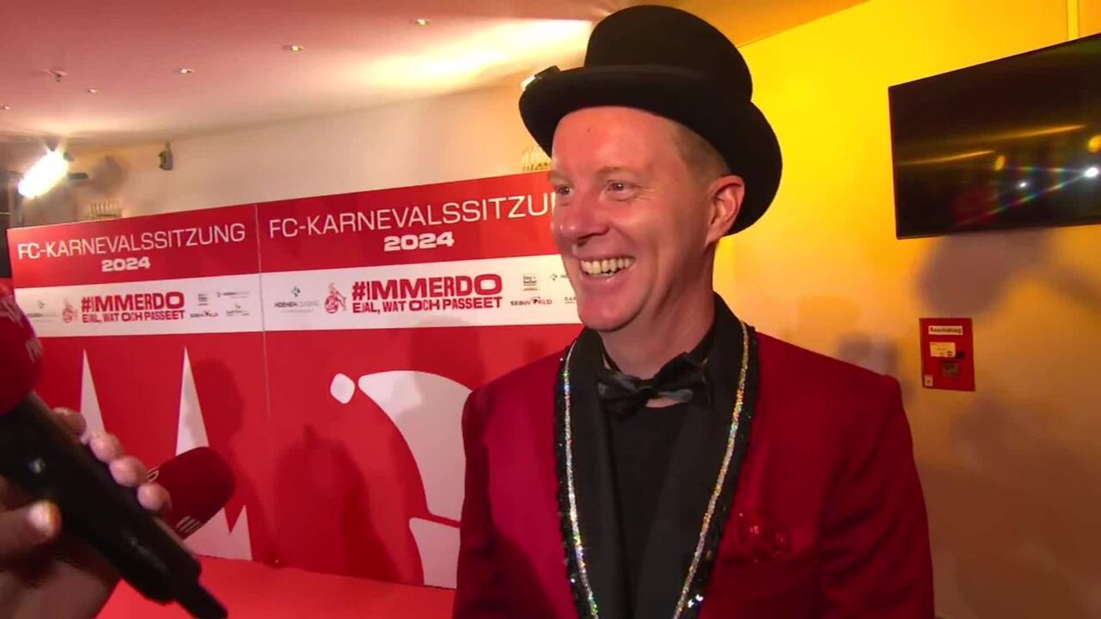 1. FC Köln | Schultz freut sich auf Kölner Karneval und gibt ...