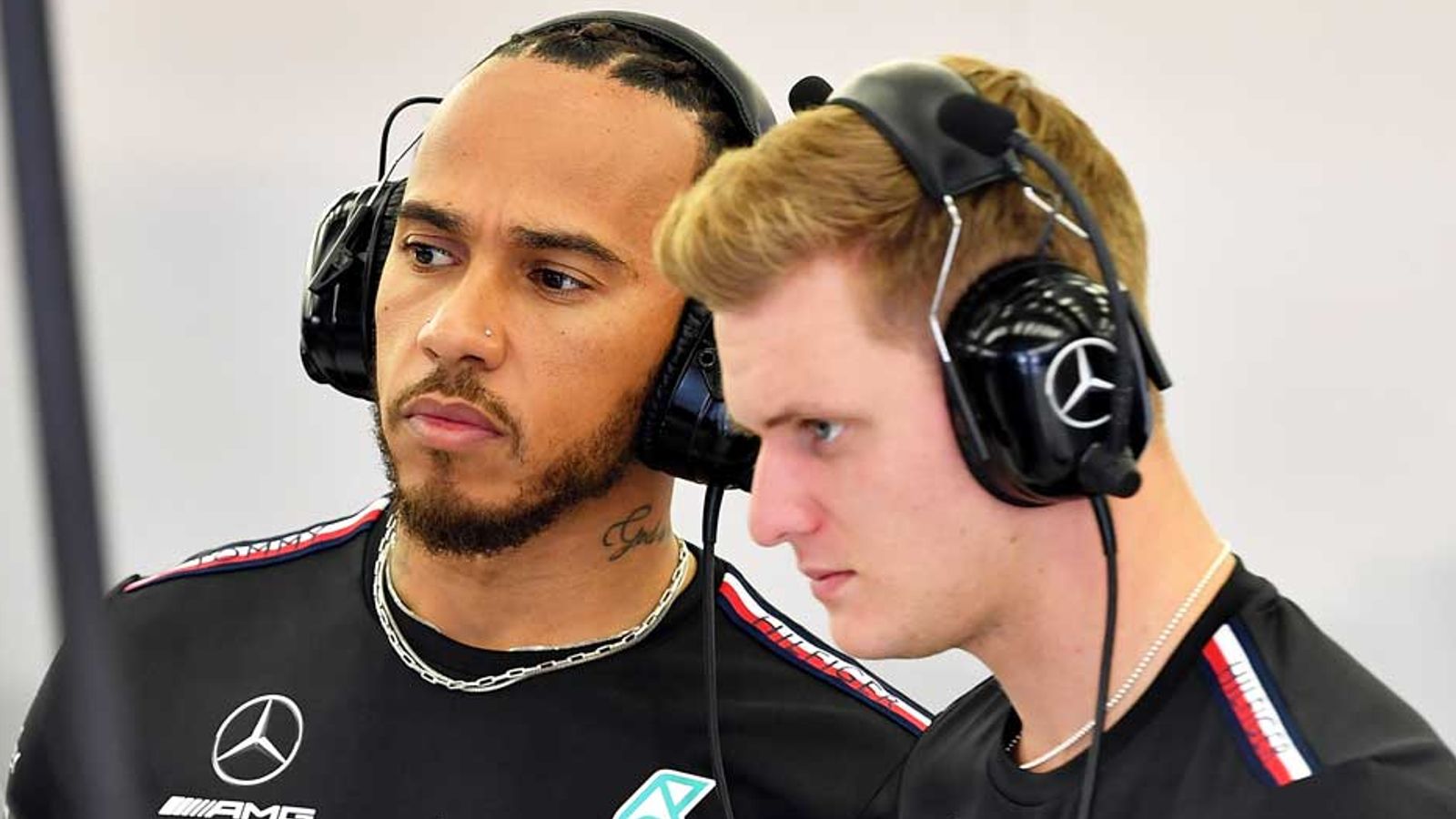 Mick Schumacher schielt auf Mercedes-Cockpit von Lewis Hamilton ...
