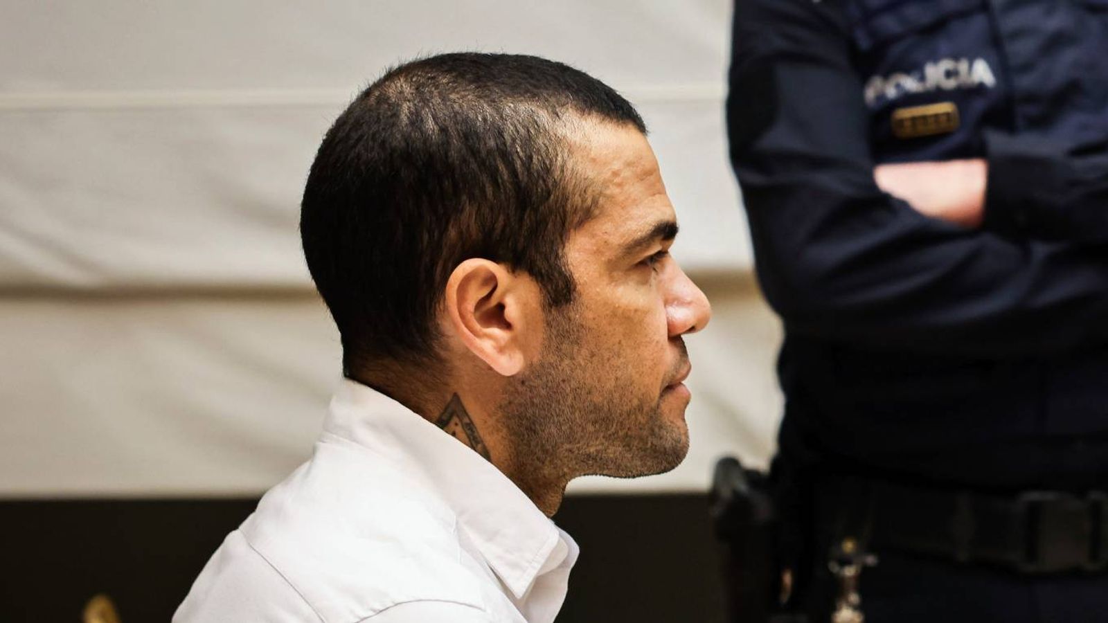 Neymar hilft Alves nicht bei der Kaution für vorläufige Freilassung ...