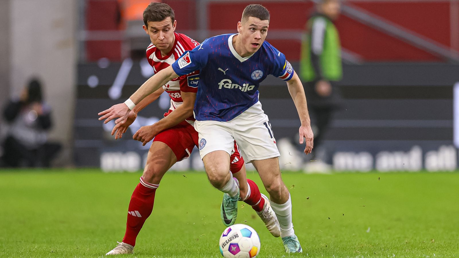 Borussia Mönchengladbach holt Philipp Sander von Holstein Kiel ...