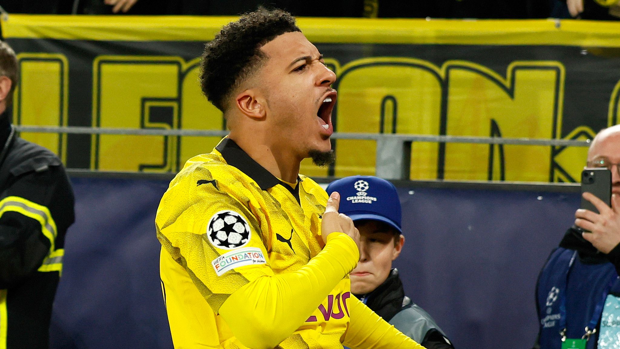 Jadon Sancho trifft auch gegen Eindhoven und ist gut in Form | Fußball News | Sky Sport