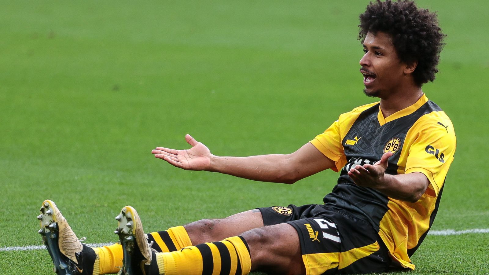 Karim Adeyemi von Borussia Dortmund bemängelt Umgang mit ...