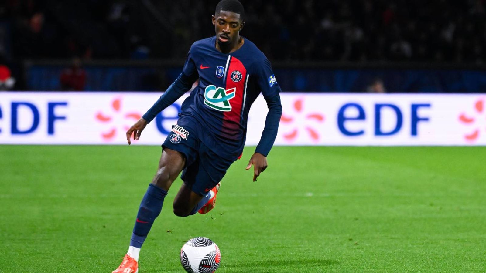 Paris Saint-Germain & Dembele treffen auf den FC Barcelona | Fußball ...