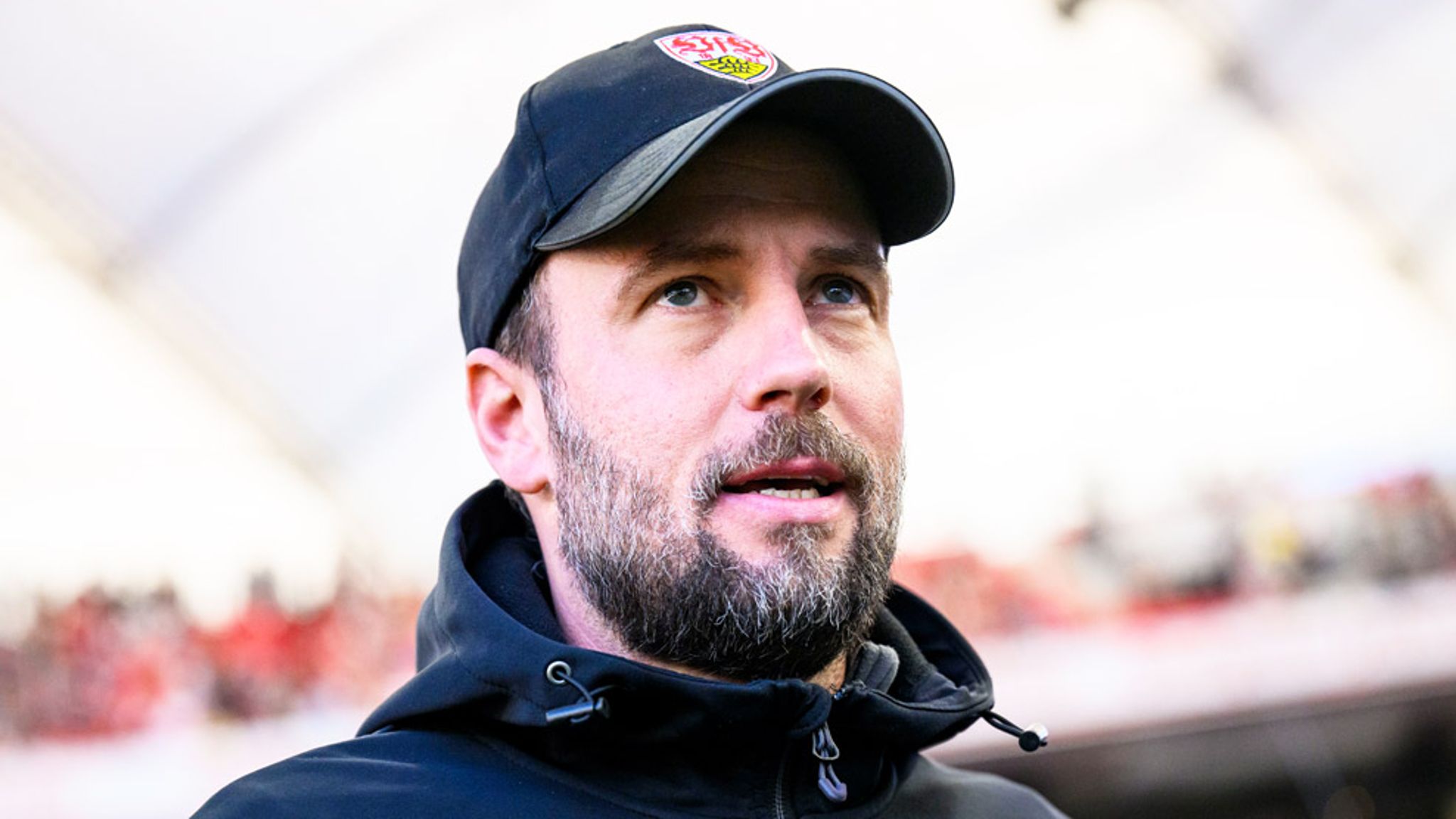 Sebastian Hoeneß spricht über den Kader des VfB Stuttgart | Fußball ...