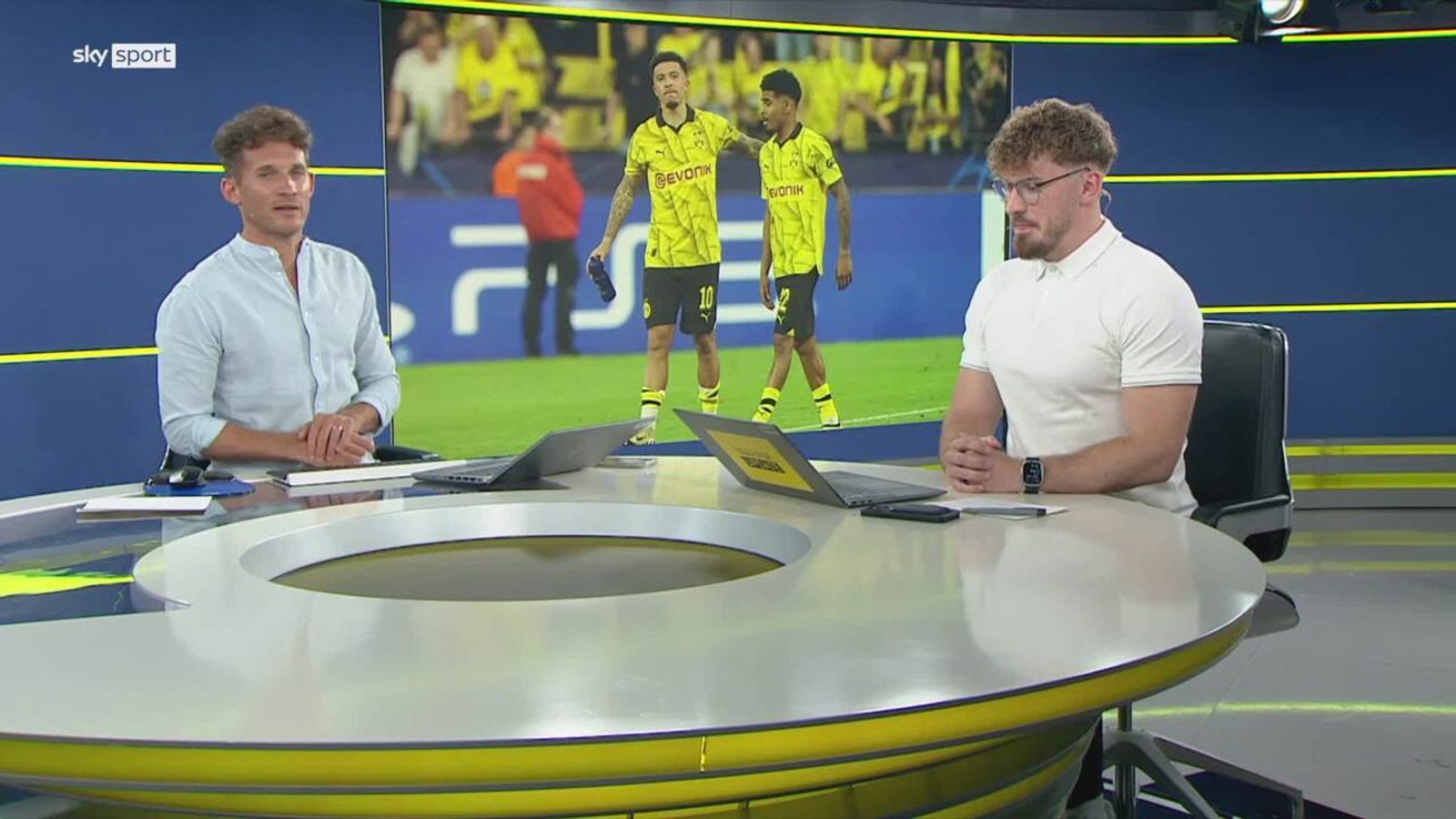 BVB | Sancho und Maatsen wollen bleiben | Fußball News | Sky Sport BVB | Sancho und Maatsen wollen bleiben | Fußball News | Sky Sport