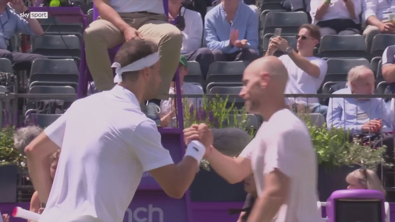 Grigor Dimitrov - Adrian Mannarino - die Highlights | ATP Queen’s Club ...