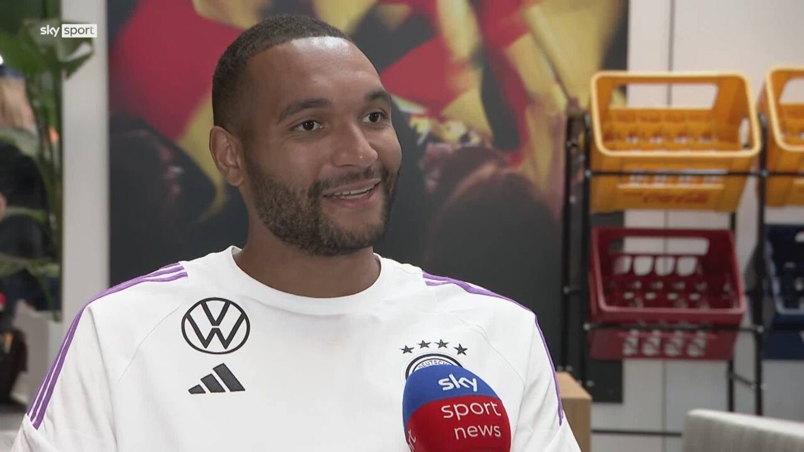 Jonathan Tah spricht über einen möglichen Wechsel zum FC Bayern München ...
