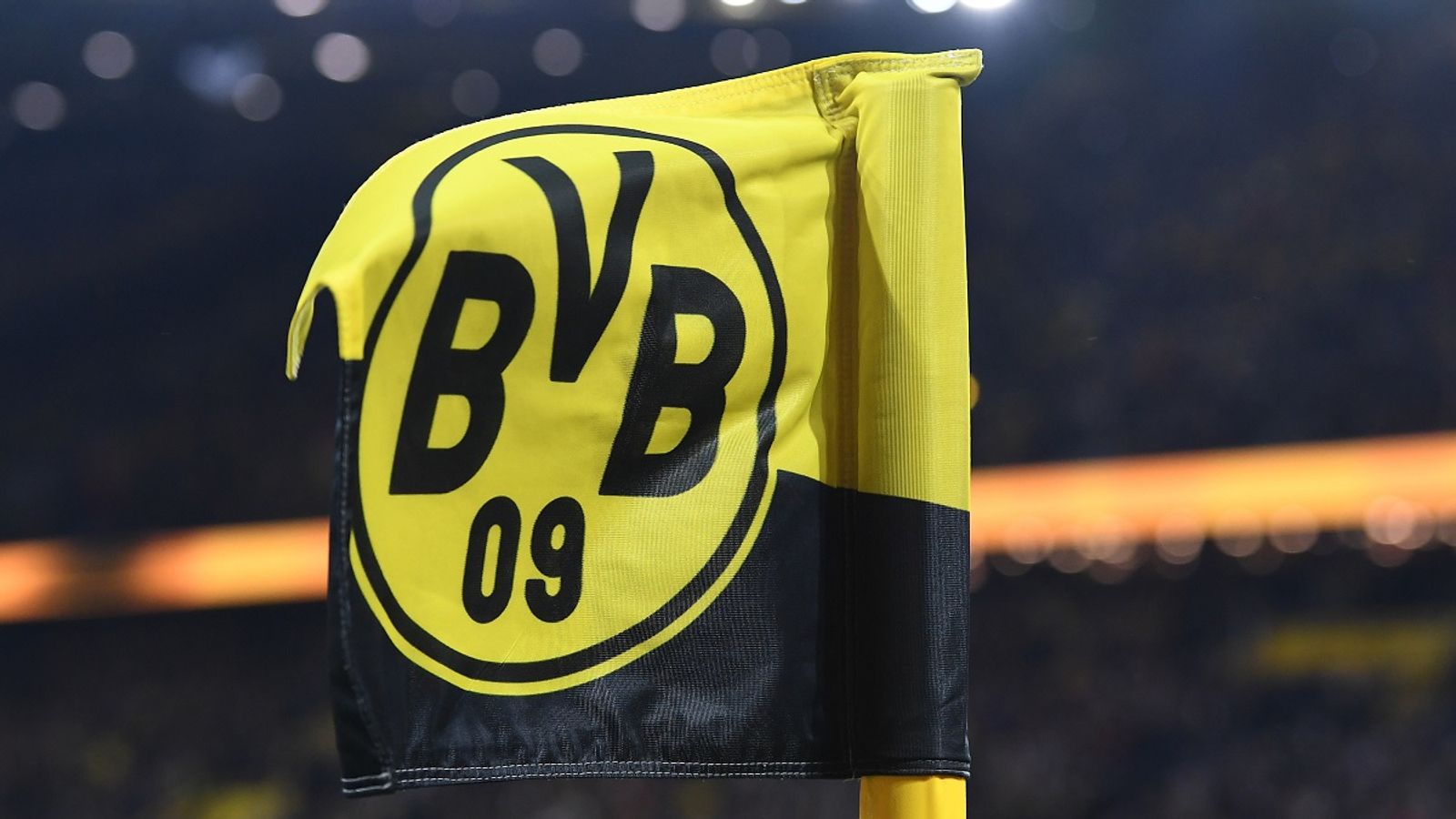 Rheinmetall weist die Kritik am Sponsoring-Deal mit dem BVB zurück ...