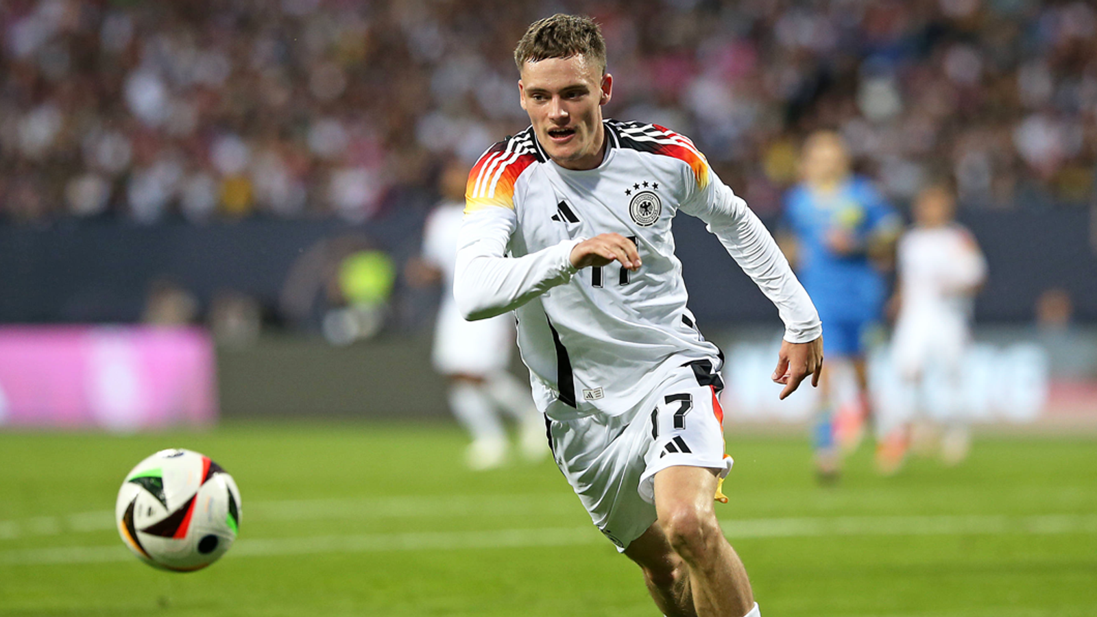 Jürgen Kohler spricht bei skysport.de über Neuer, Gündogan, Sane ...