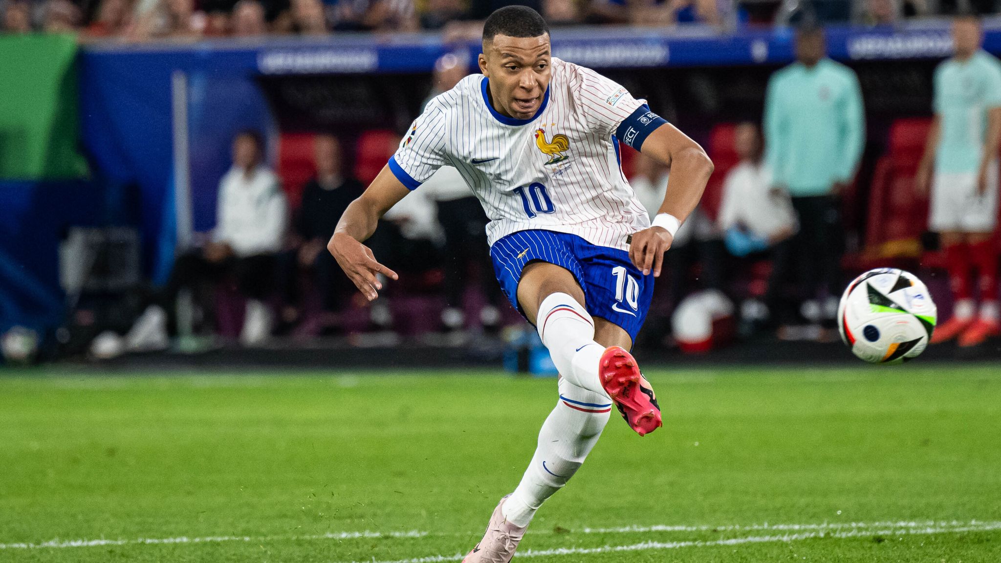 Wahrscheinlichkeitstabelle für EM-Sieg der deutschen Nationalmannschaft ...