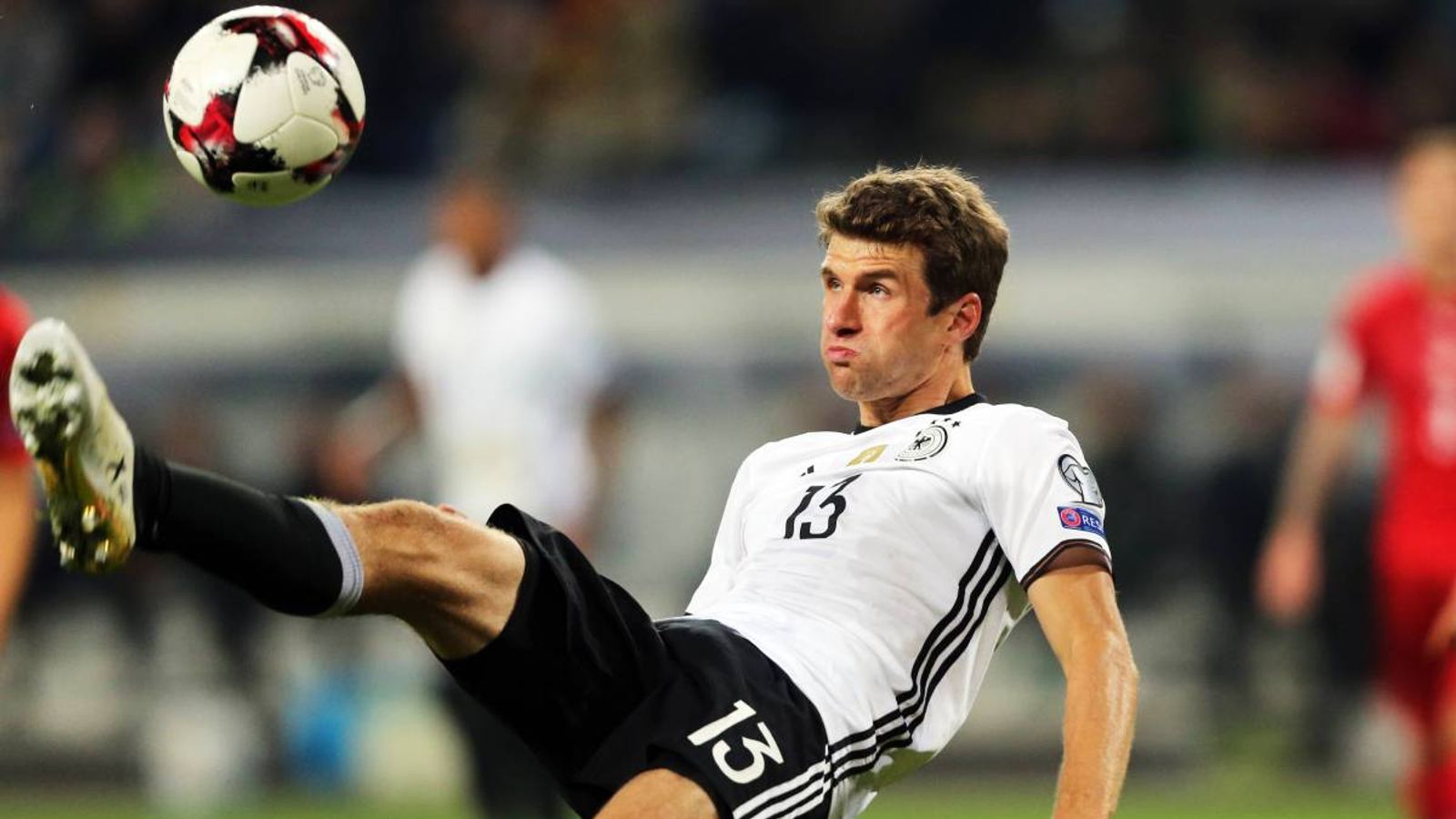 Thomas Müller tritt aus der deutschen Nationalmannschaft zurück ...