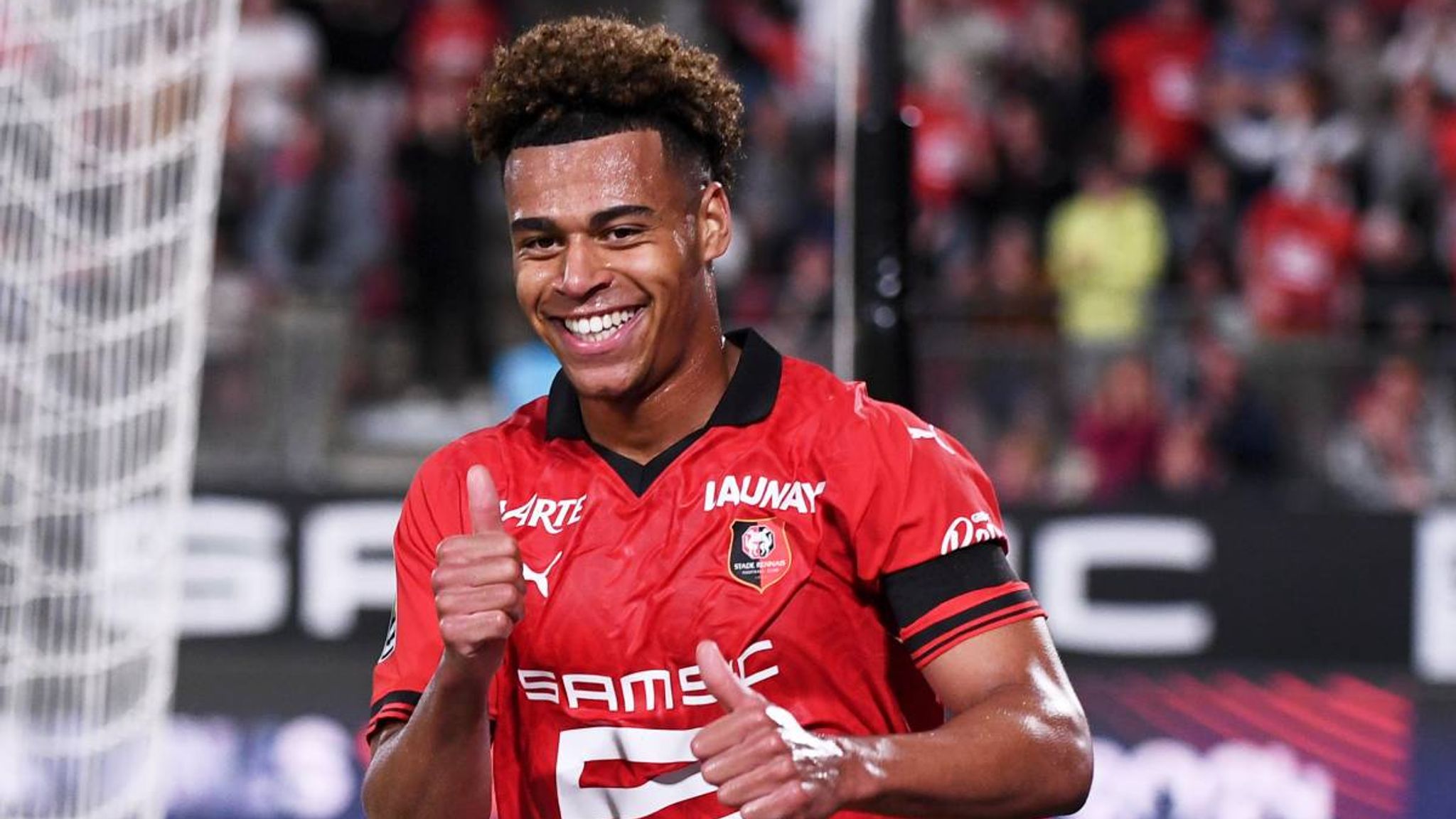 Desire Doue von Stade Rennes könnte im Sommer zum FC Bayern wechseln ...