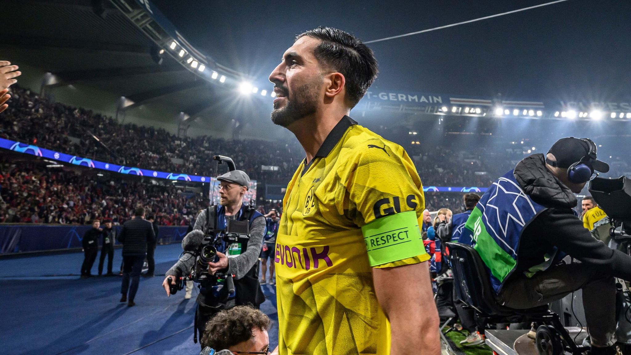 Gegen die Konkurrenz & für die Kapitänsbinde: Emre Can muss sich zeigen ...