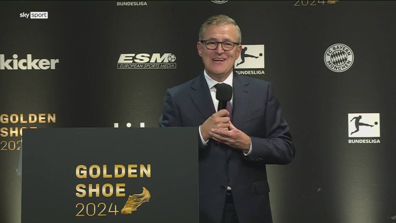 FCB-Vorstandsvorsitzender Jan-Christian Dreesen hofft auf Titel für den ...